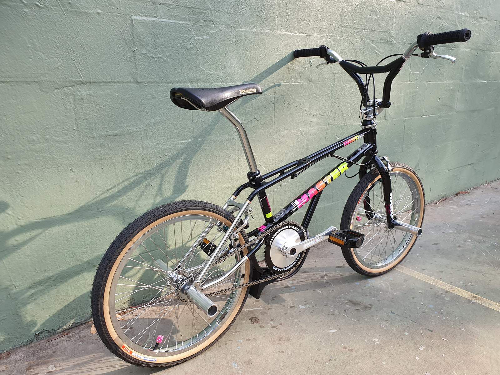 Calling all Retro Haro Masters and Retro Haro Sports post em up guys ...