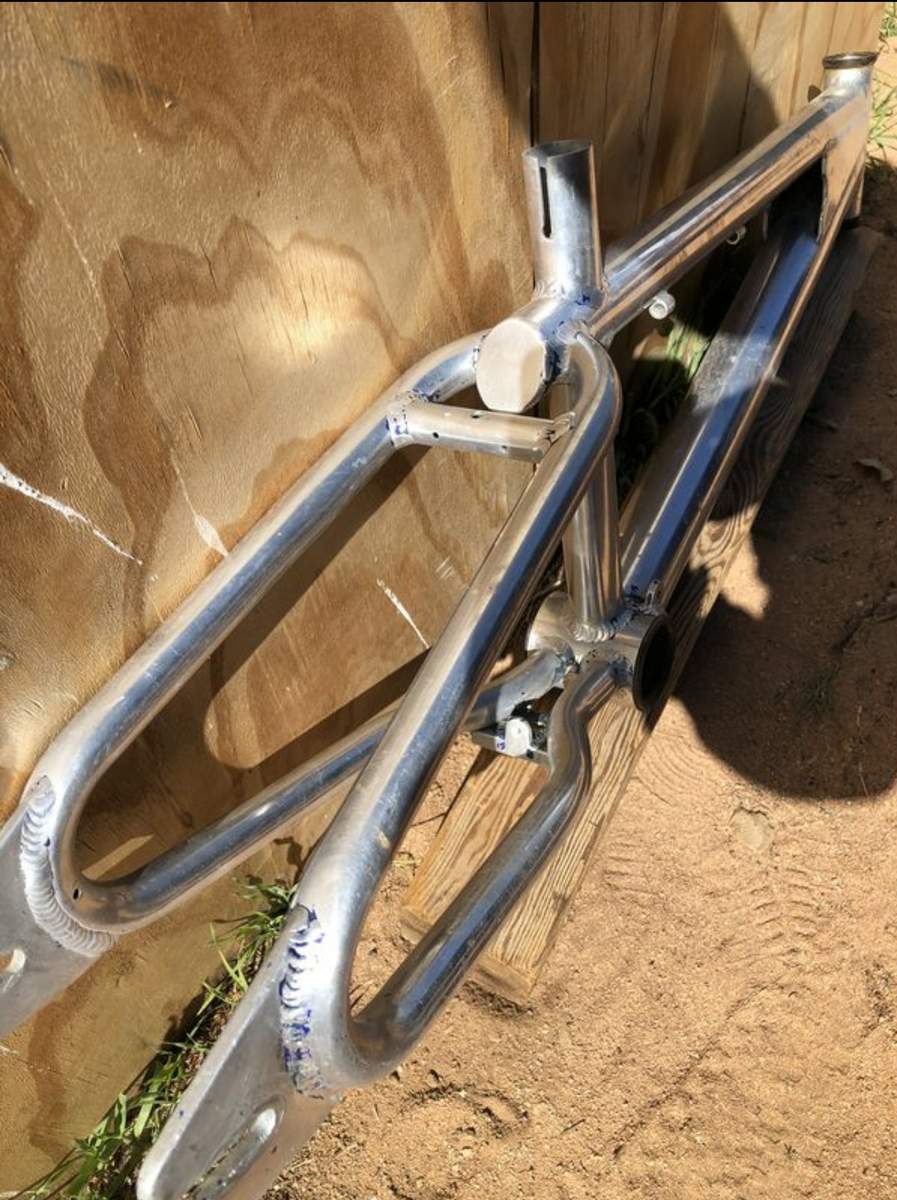 20" frame no branding...head tube gussets and looptail drops ...