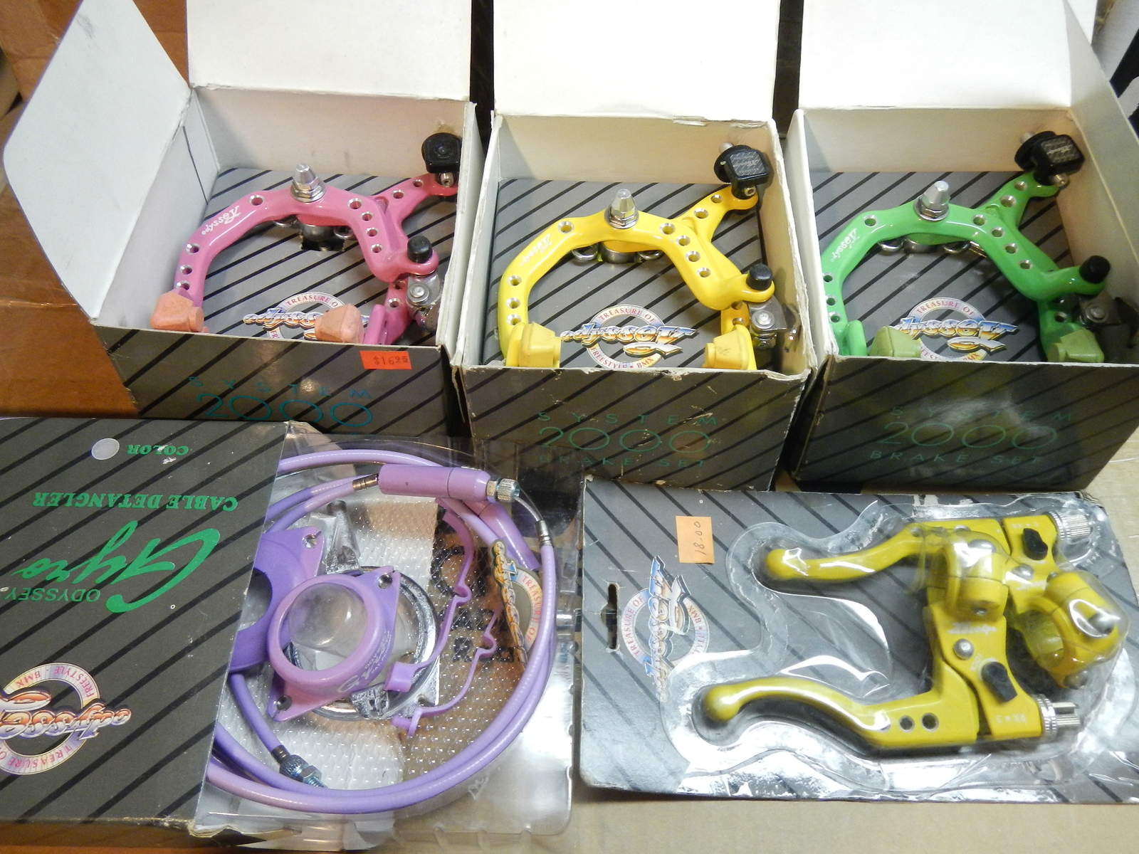 Post up cool 80s stuff! Mint used & NOS - BMXmuseum.com Forums