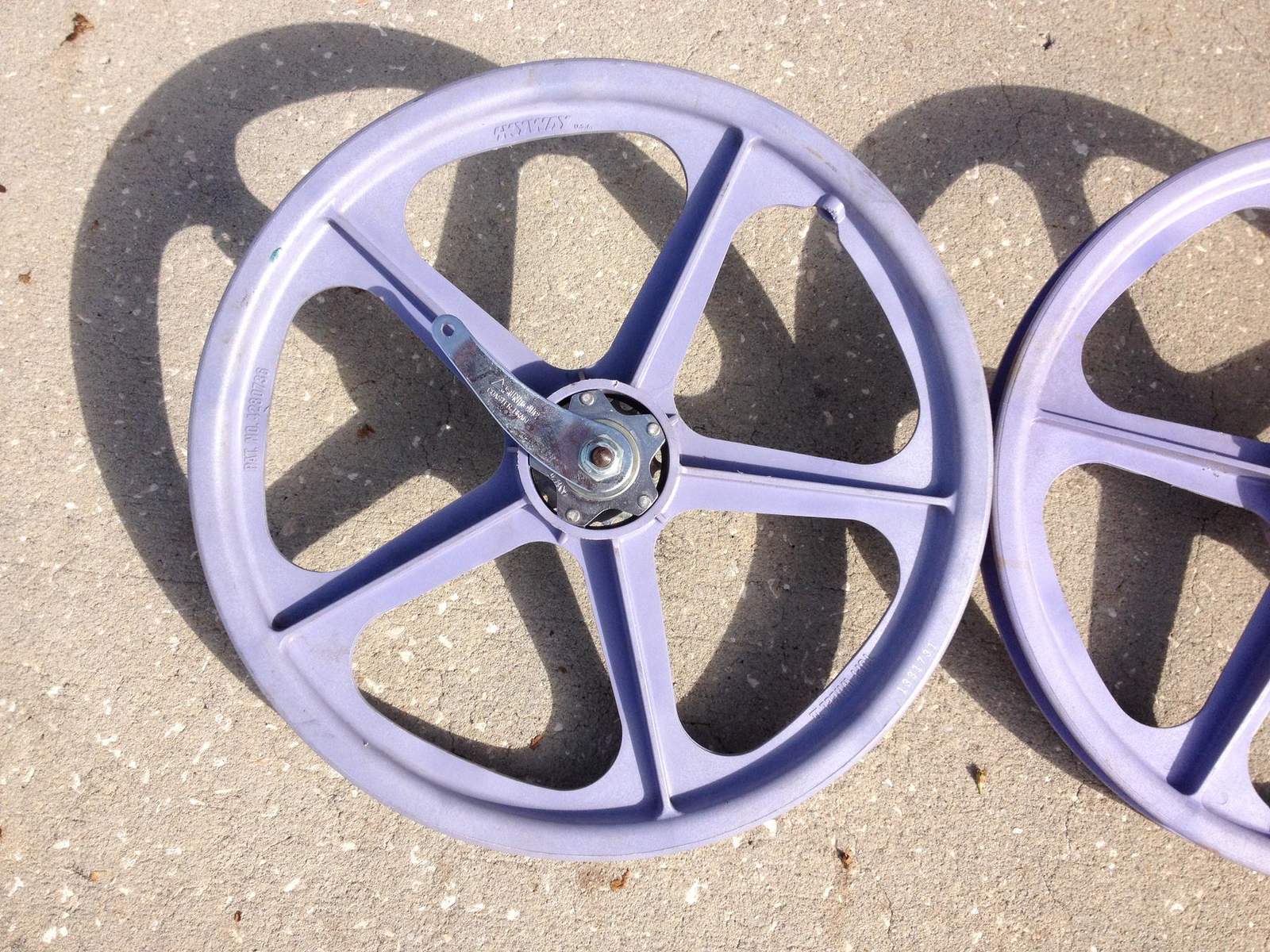 BABY BLUE VS LT BLUE VS LAVENDER VS AQUA VS BLUE.... - BMXmuseum.com Forums