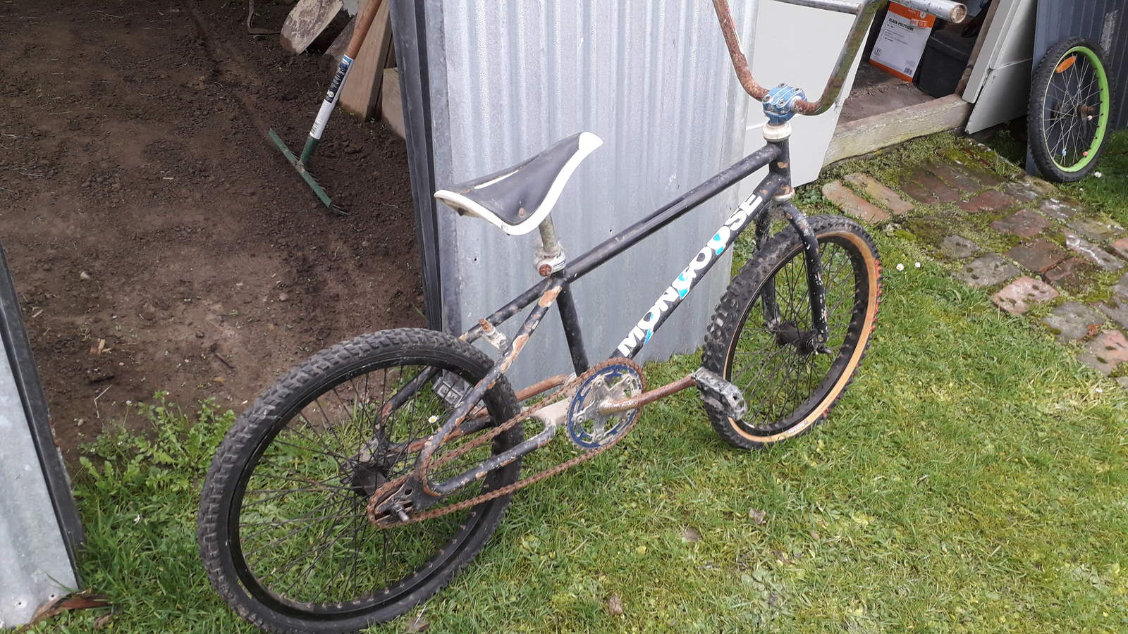Mongoose Cali? Star bars? - BMXmuseum.com Forums