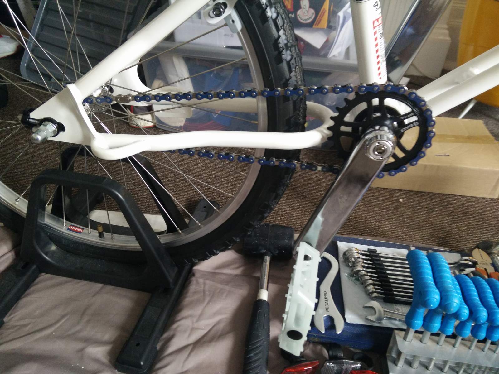 US BB conversion to Euro BB on GT Performer 1987 - BMXmuseum.com Forums