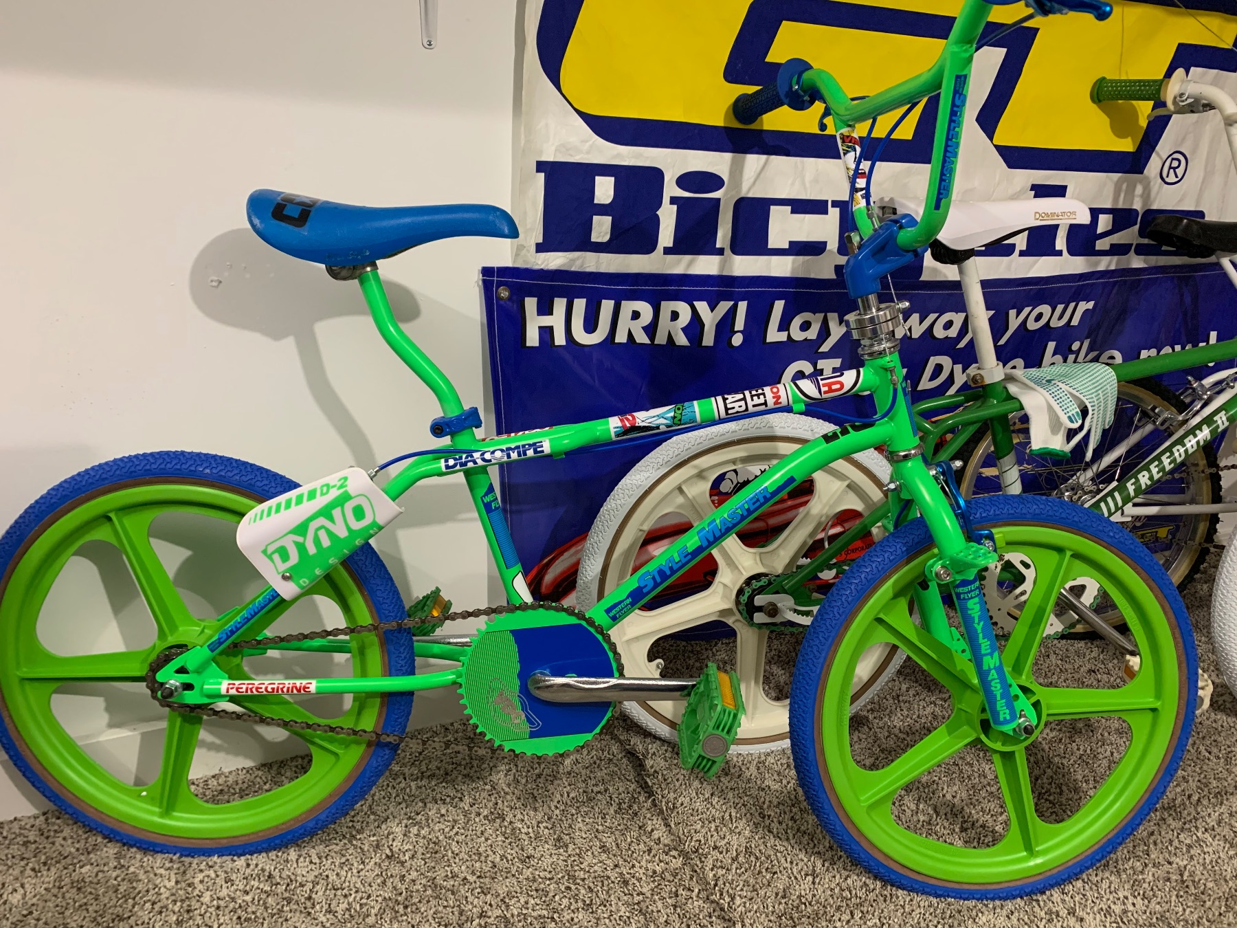 (BUILD COMPETITION) fancy department store Bmx build competition ...