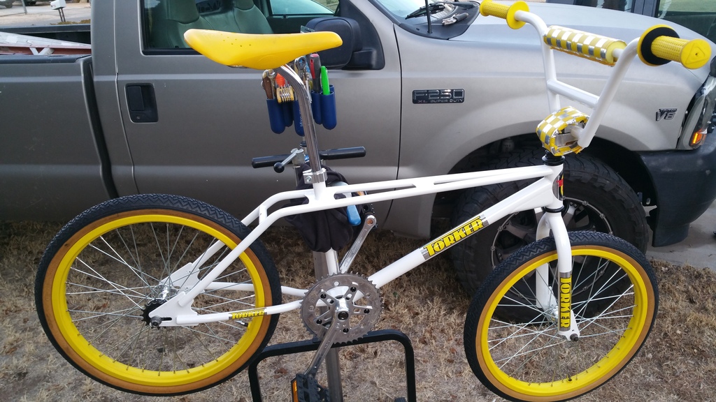 Yellow Bikes/Projects?? Post em up!! - BMXmuseum.com Forums