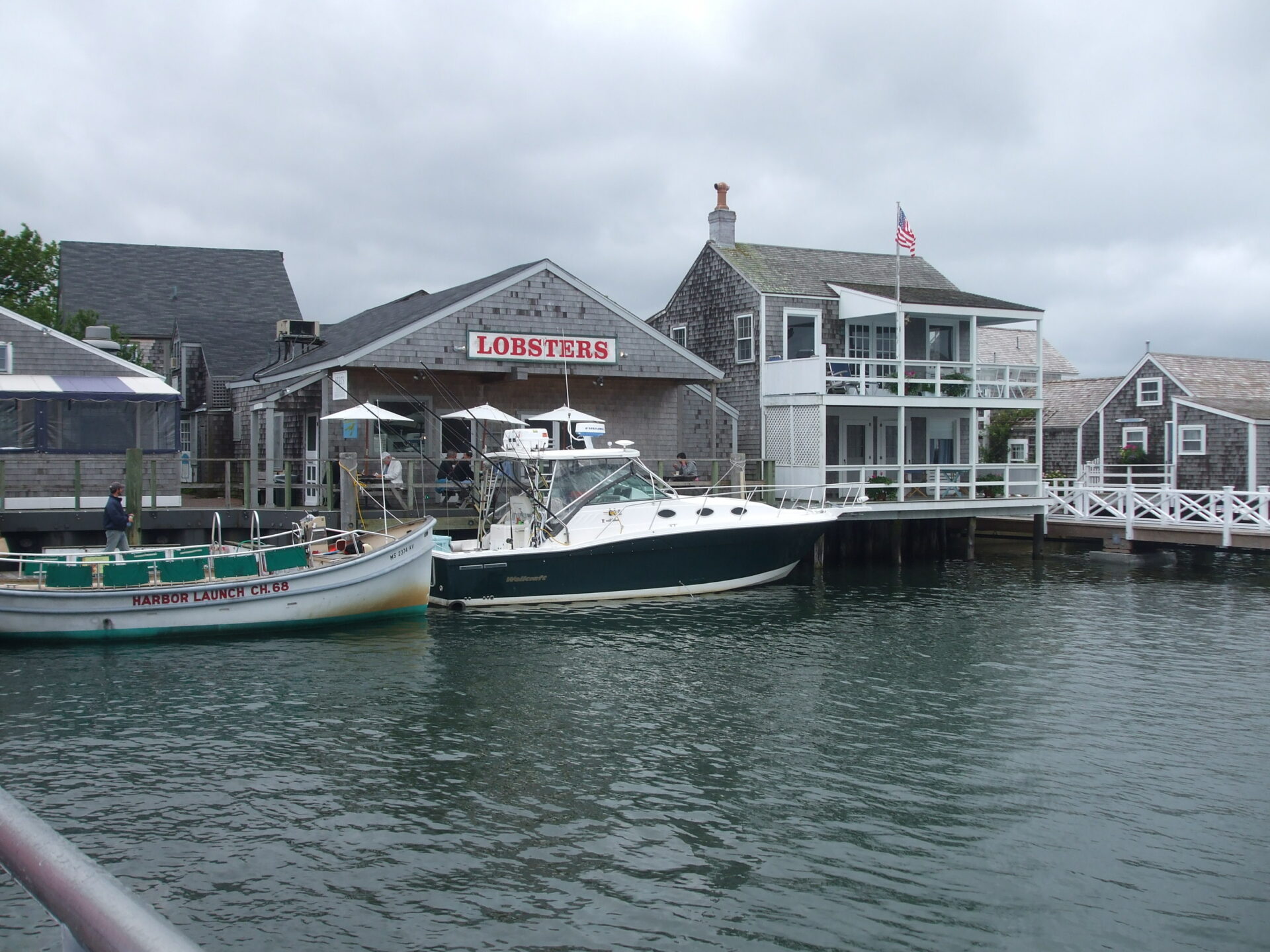 A Foodie’s Guide to Nantucket - Tradewind Aviation