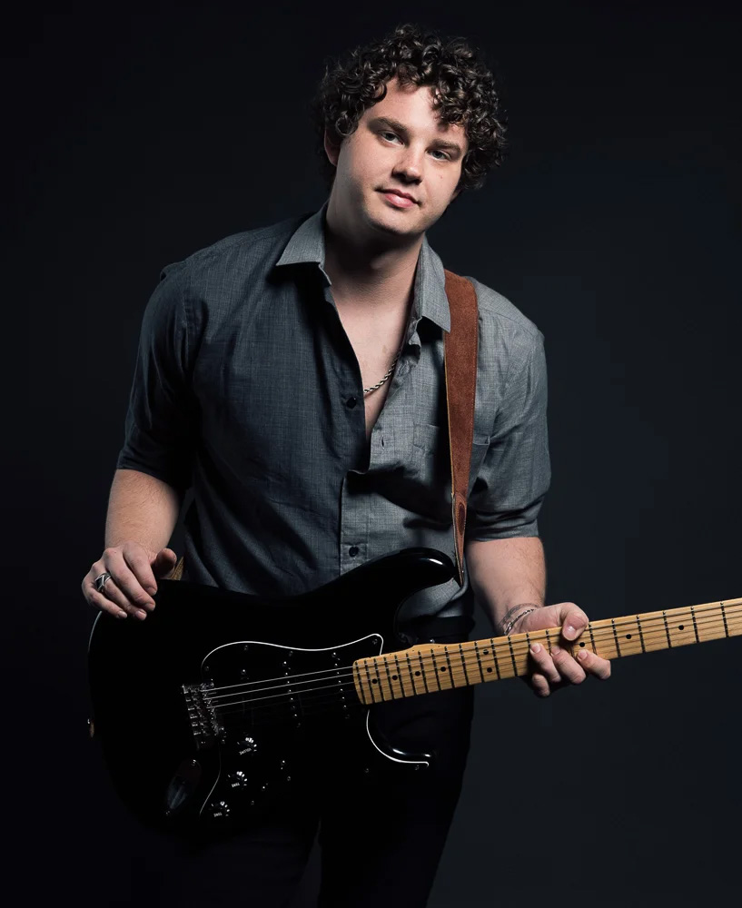 Clay Melton with special guests Zach Edwards & The Medicine LIVE at SHOBOX