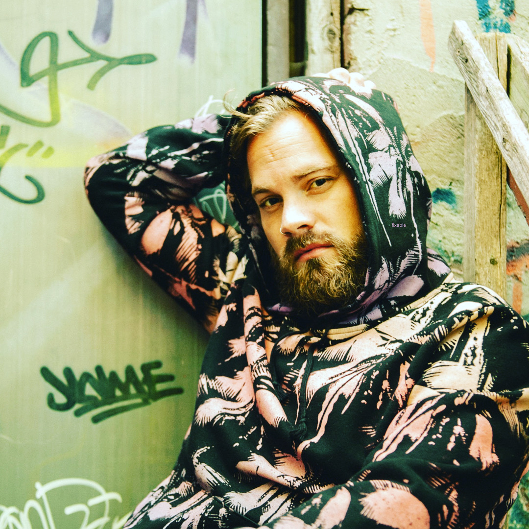 Theo Tams- Trilogy I Concert