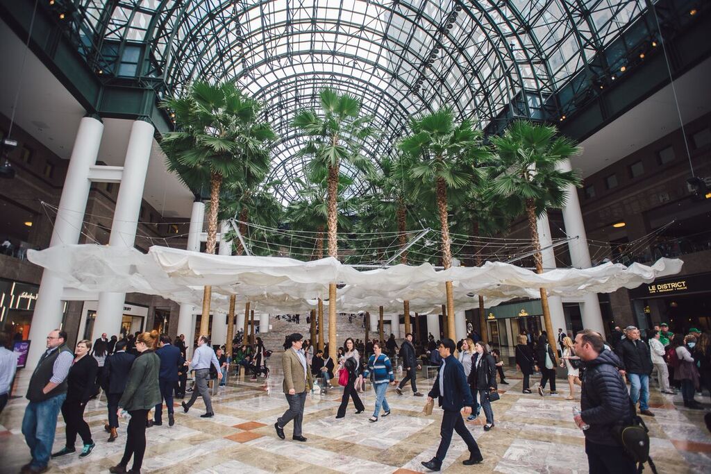 A brand-new glass museum set for grand opening in St. Petersburg ...