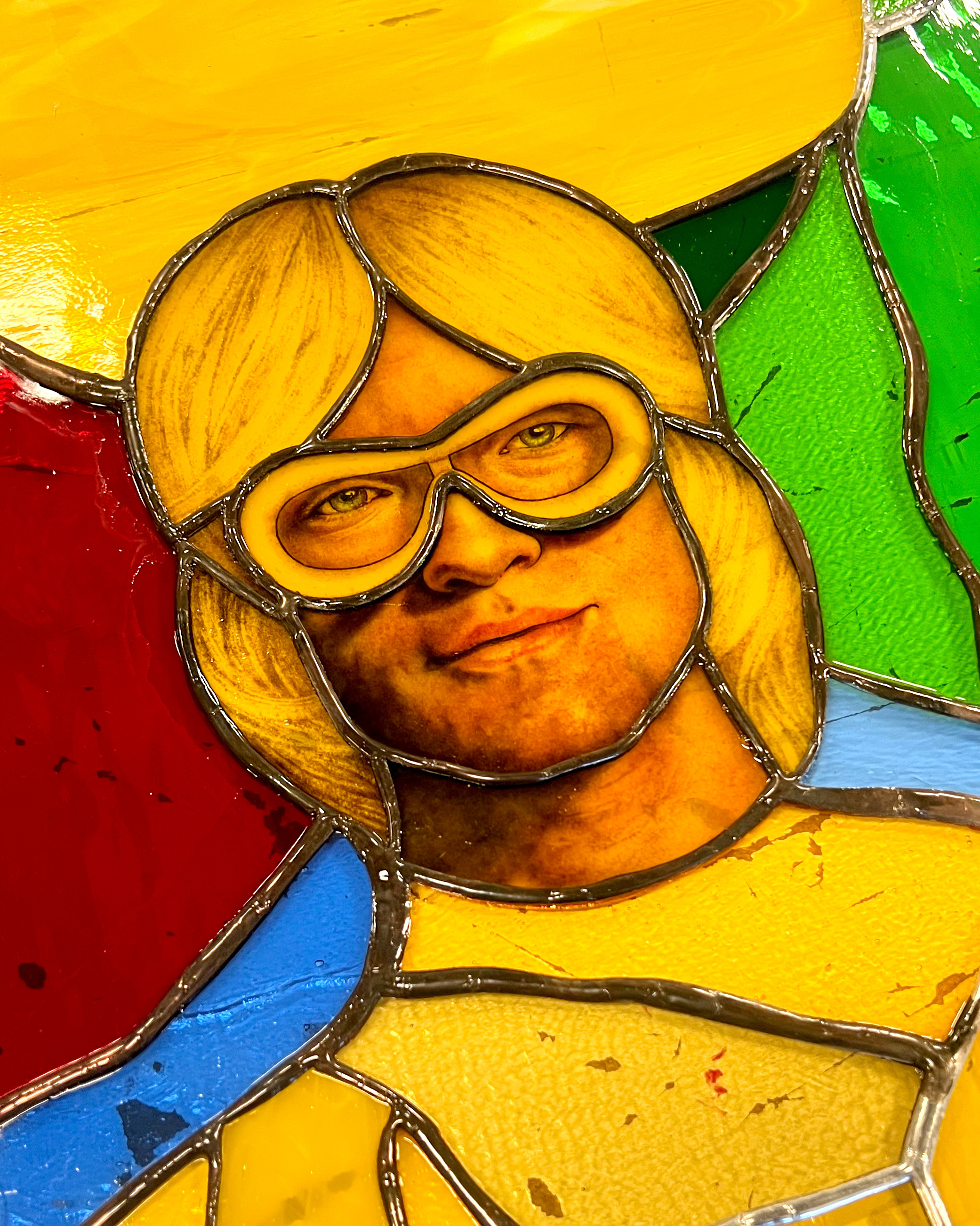 Powder Drawing in Stained Glass | UrbanGlass