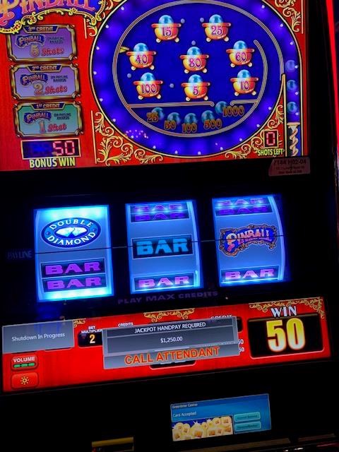 Top Dollar Slot Machine by IGT