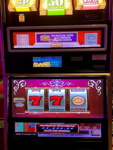 Pinball Slot Machine by IGT