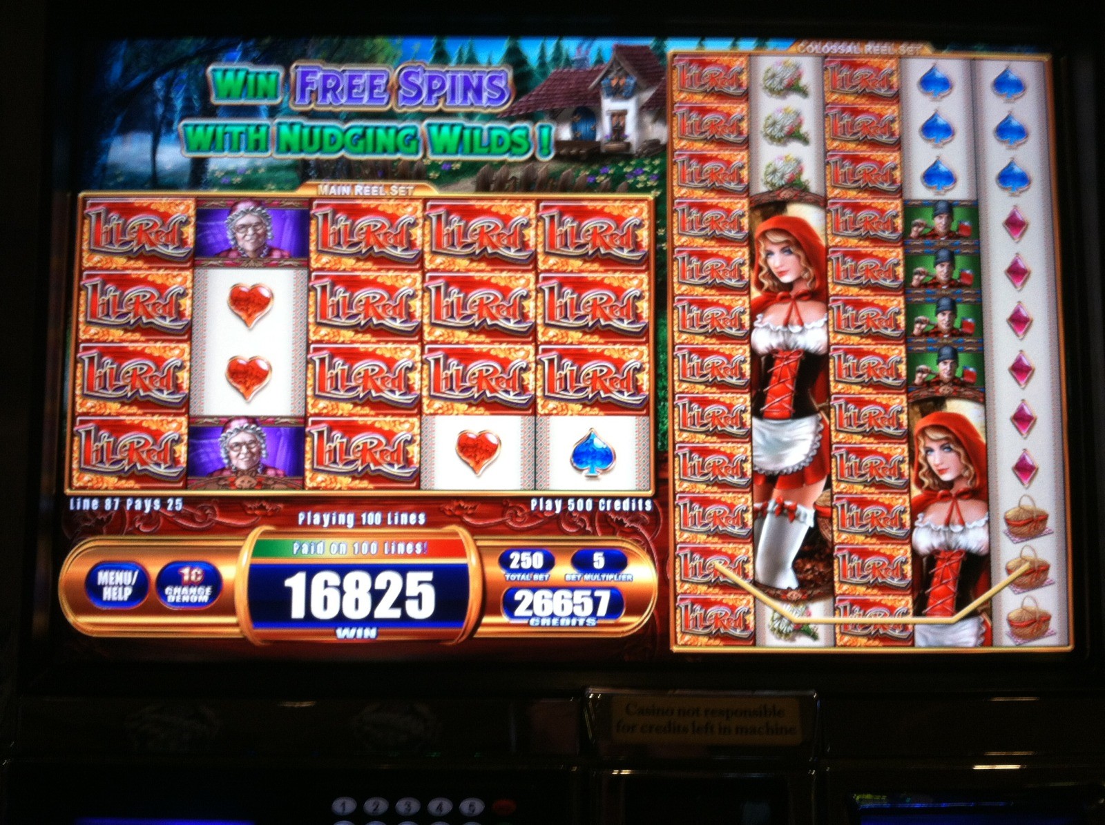 Lil Red Slot Machine by