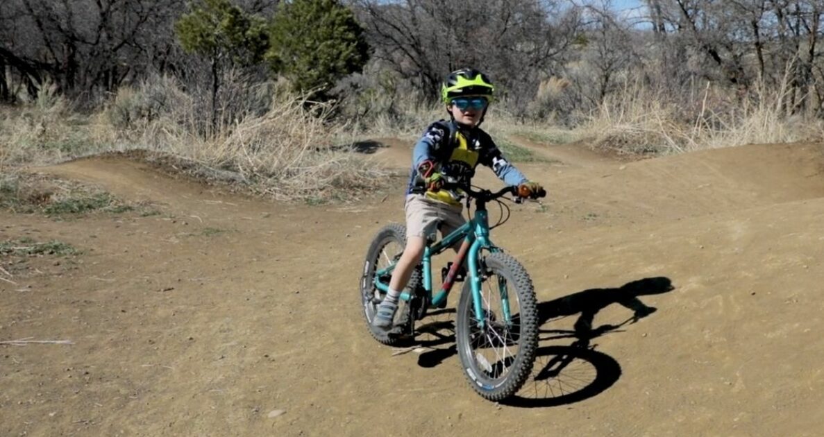 Your Guide To The Best Kids Mountain Bikes Rascal Rides | atelier-yuwa ...