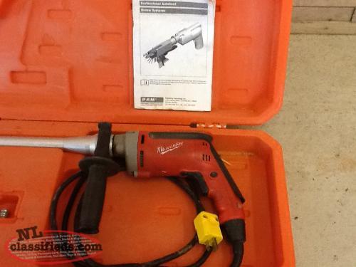 Milwaukee (Pam) auto-feed screw gun - C.b.s., Newfoundland Labrador ...