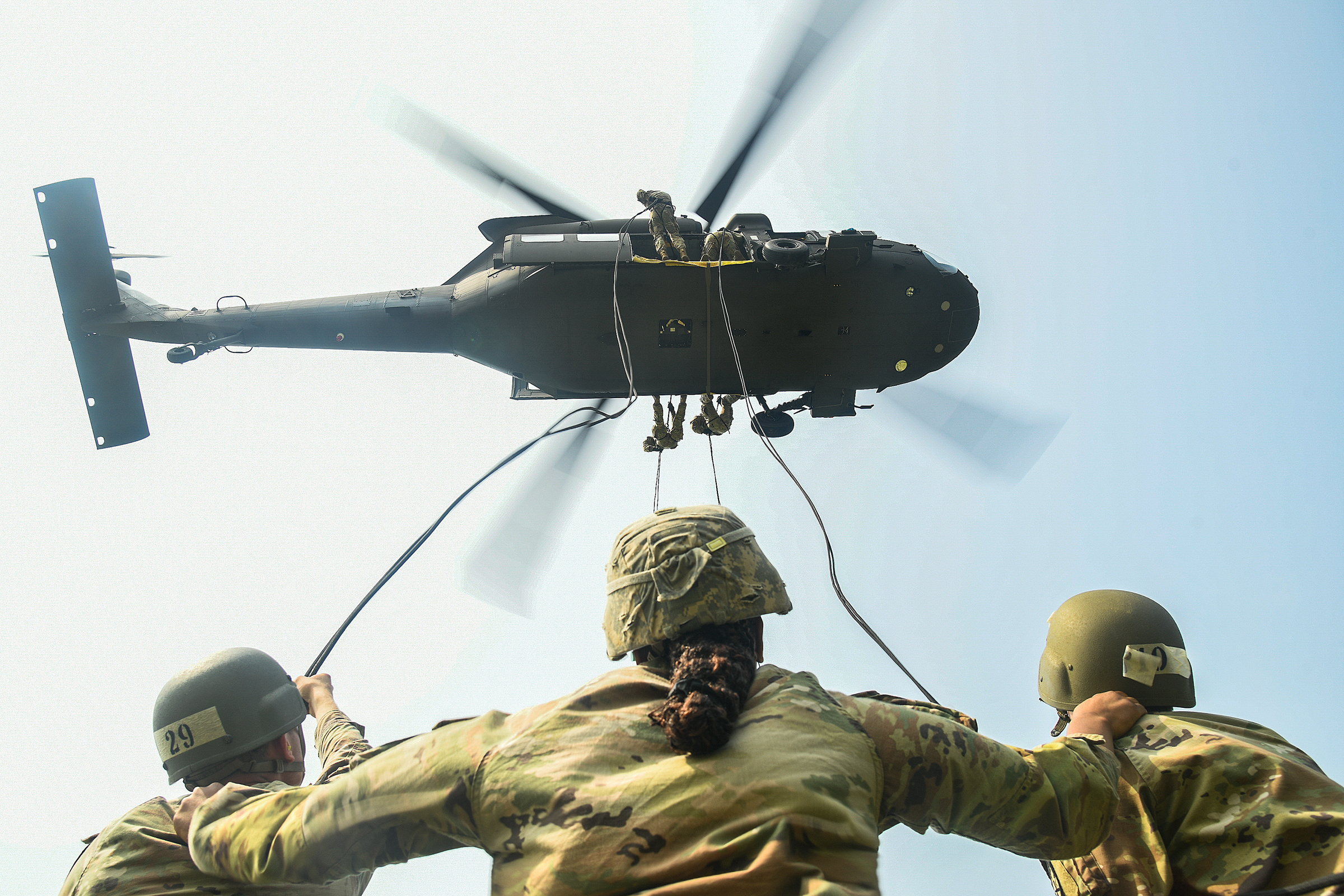 Part I: Air Assault School leaders motivate participants to strive for ...