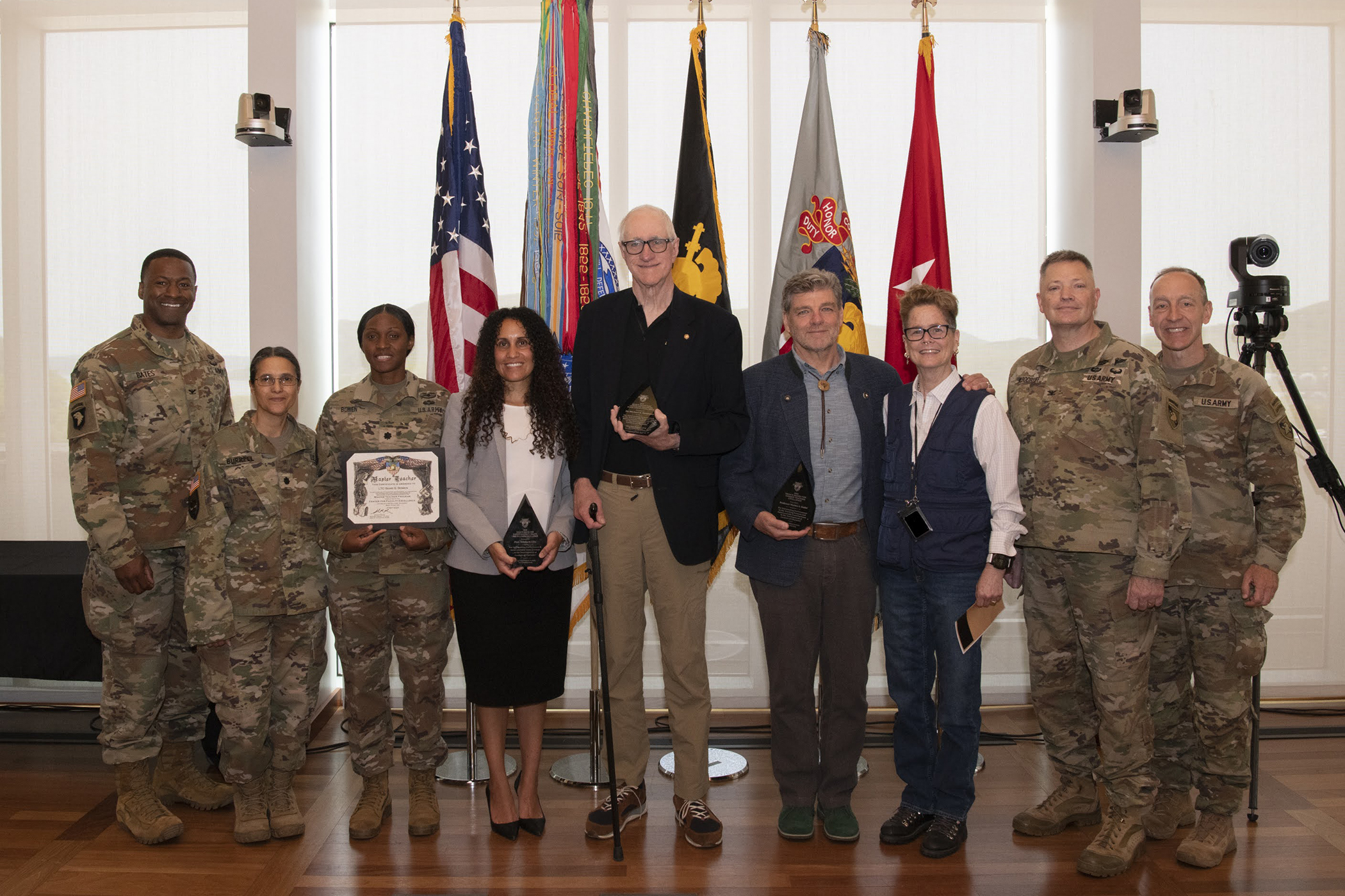 Dean recognizes instructors, professors during Dean's Awards ceremony ...