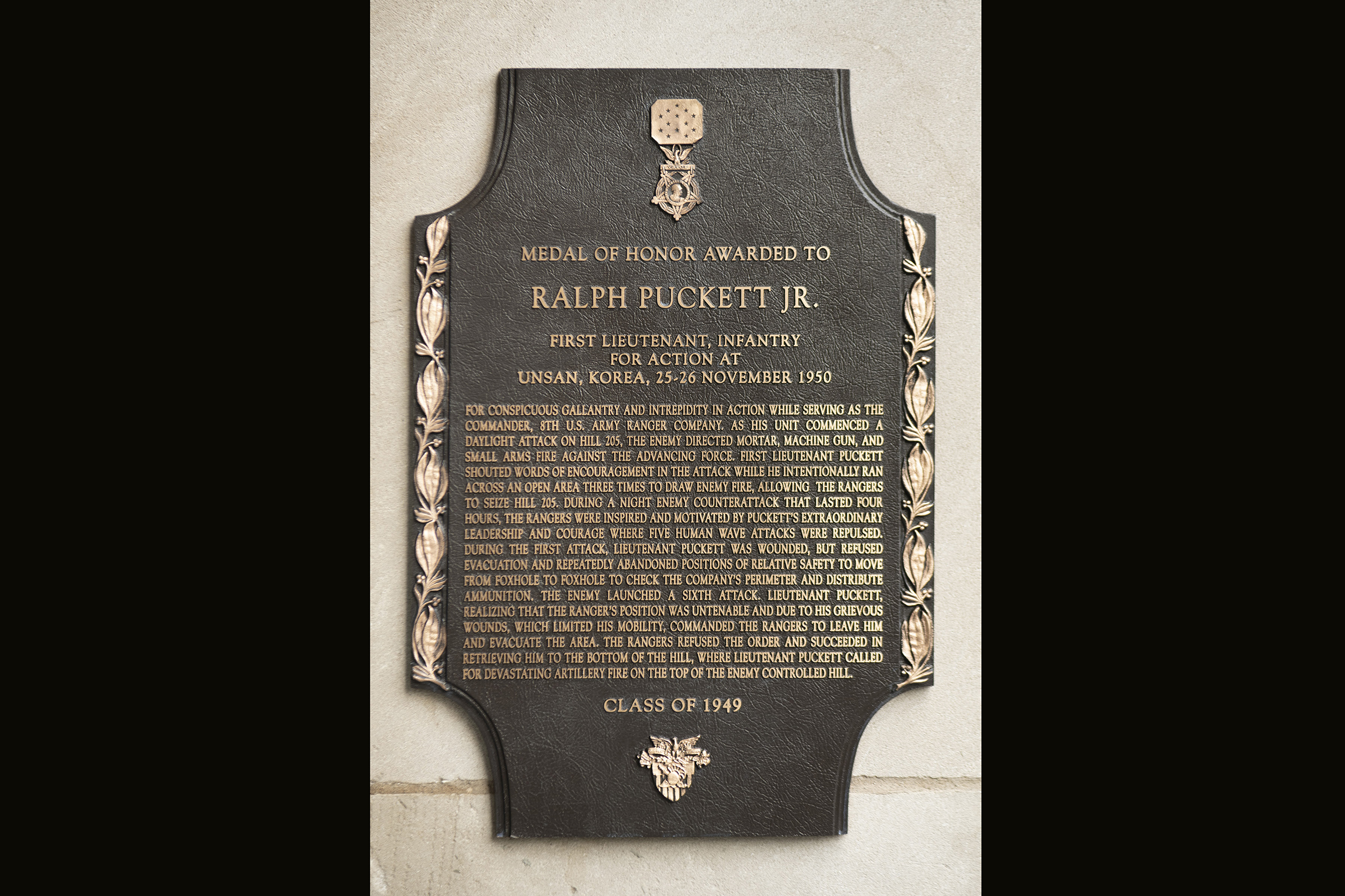 West Point honors remarkable graduate with Medal of Honor plaque ...