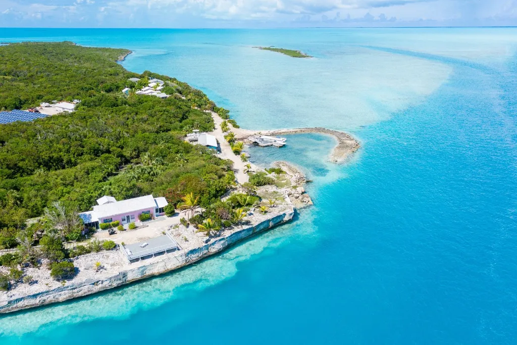 Bahamas Private Island Hummingbird Cay Lists for $35M