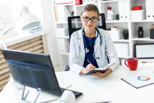 How to Become a Nurse Administrator | Hawaiʻi Pacific University Online