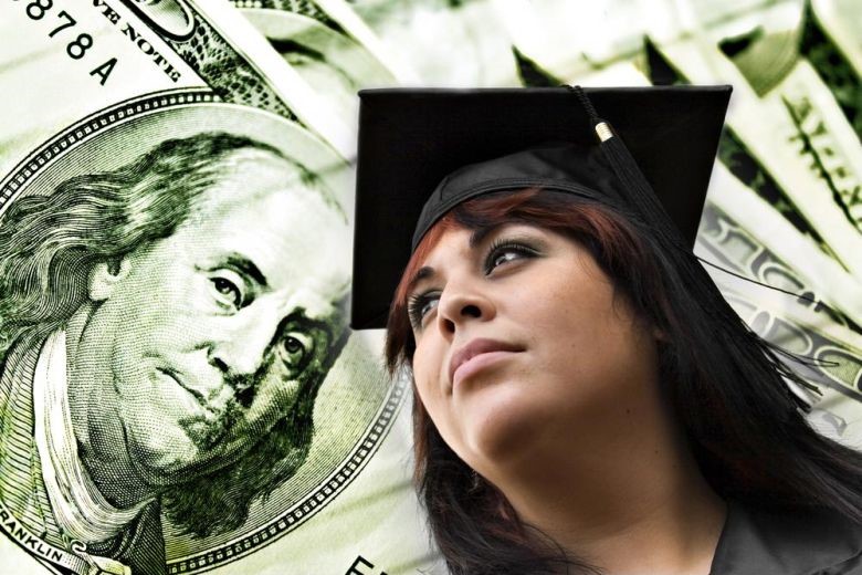 Is Getting An MSW Worth It? | Regis College Online
