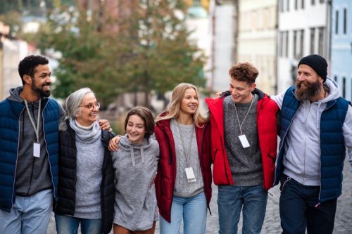 The Benefits of Social Work Field Placements | Regis College Online