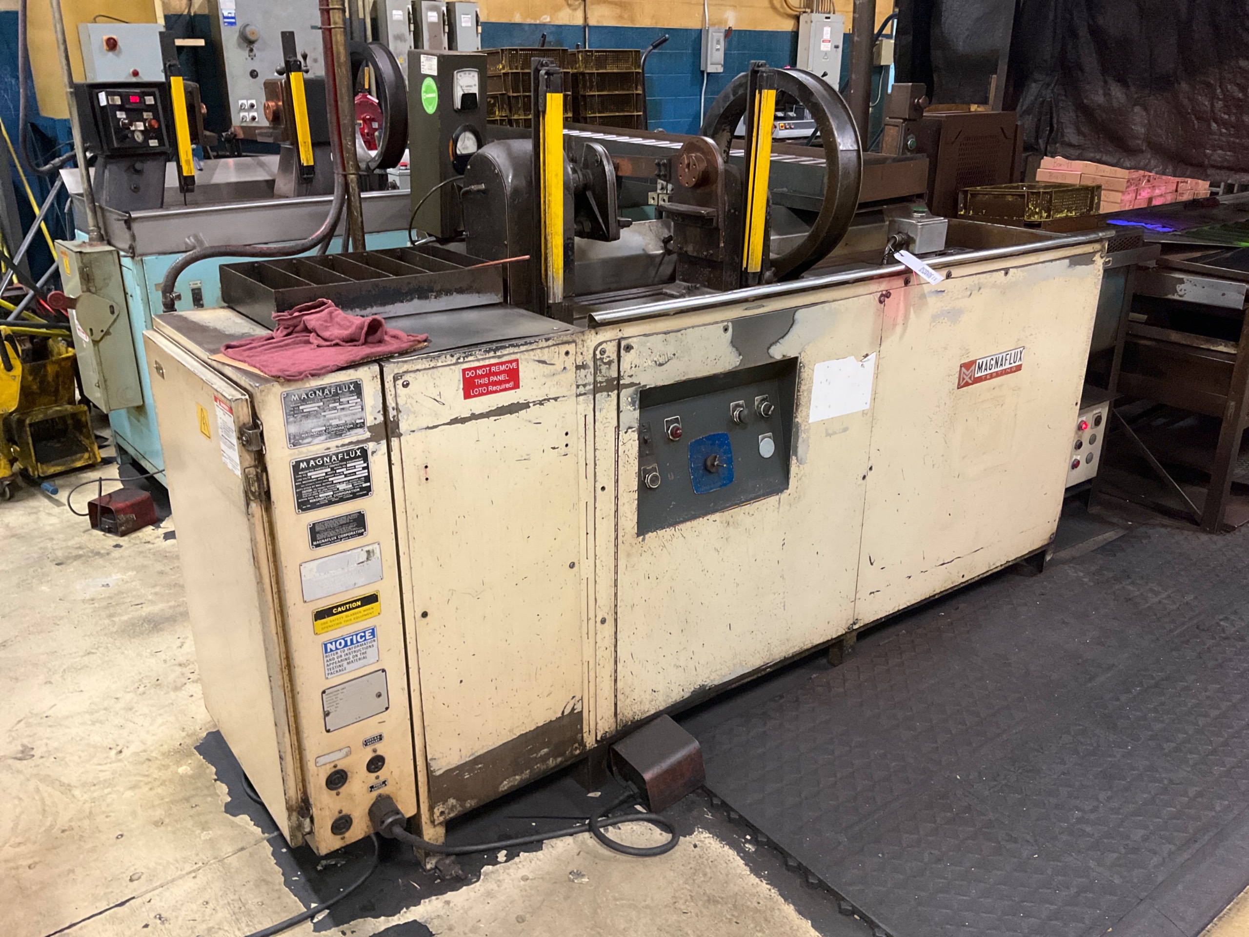 MAGNAFLUX H-710 G INSPECTION EQUIPMENT