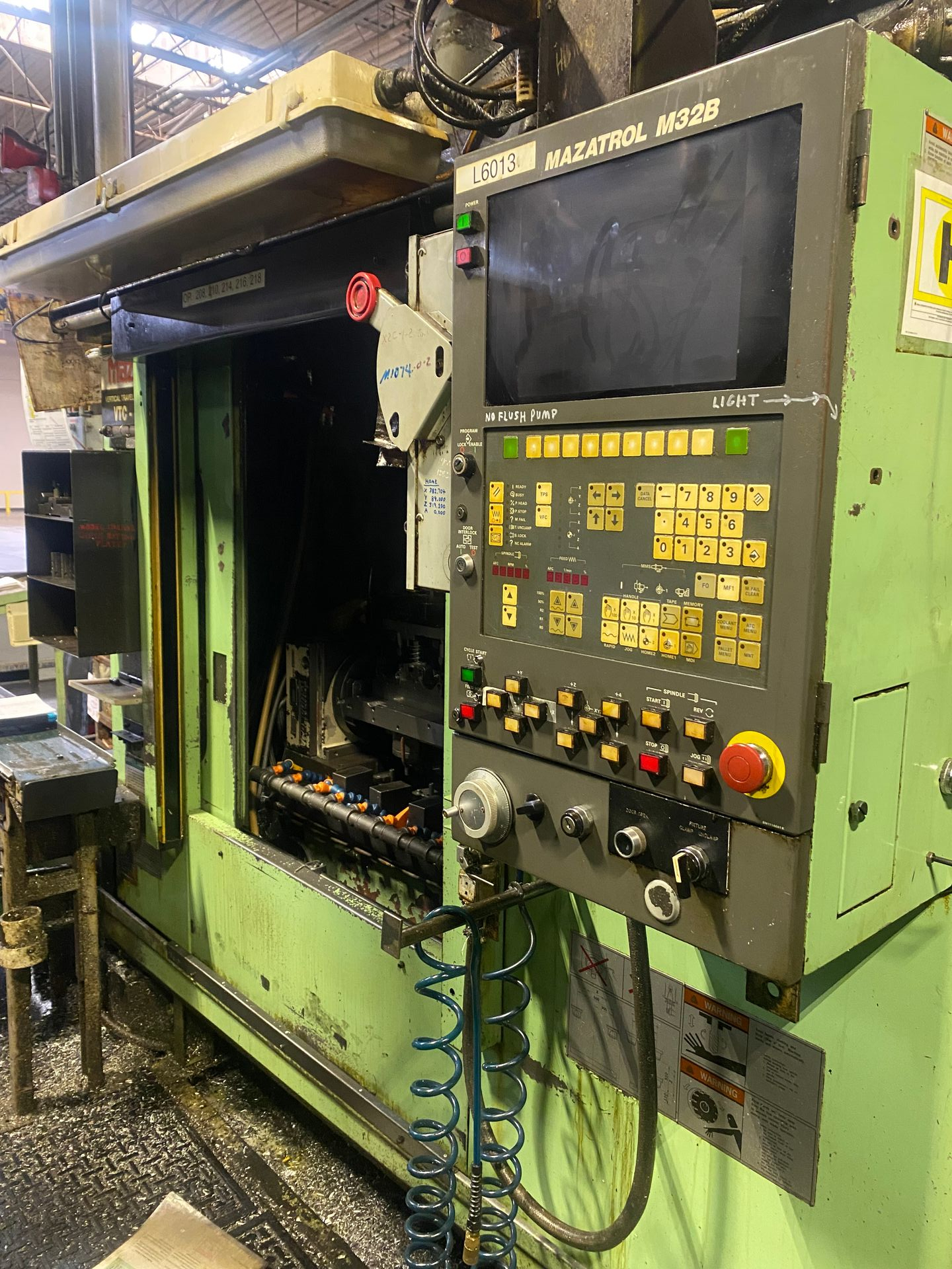 Mazak - Mayfran VTC-16A Vertical Machining Center
