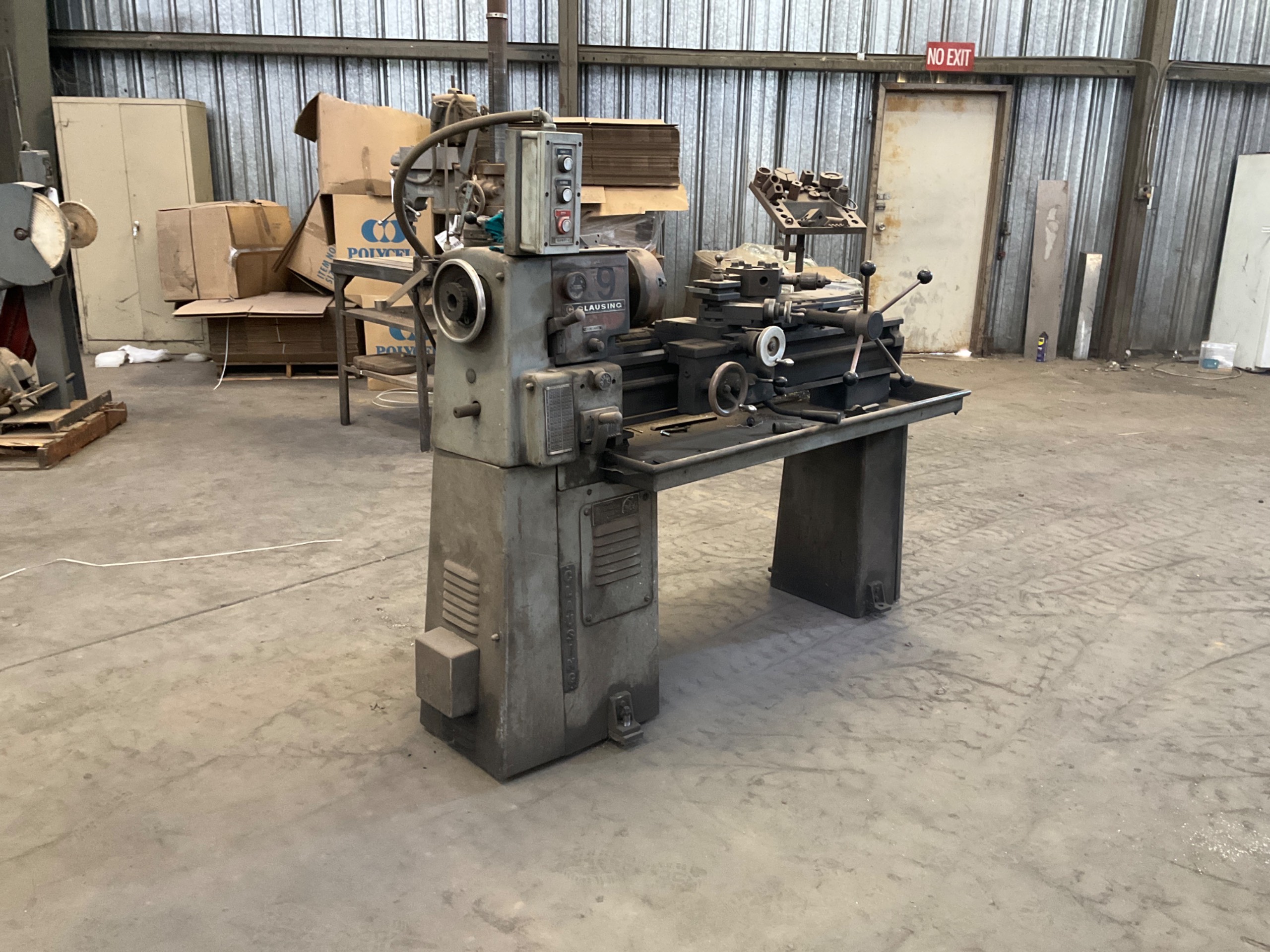 CLAUSING 5914 MANUAL LATHE