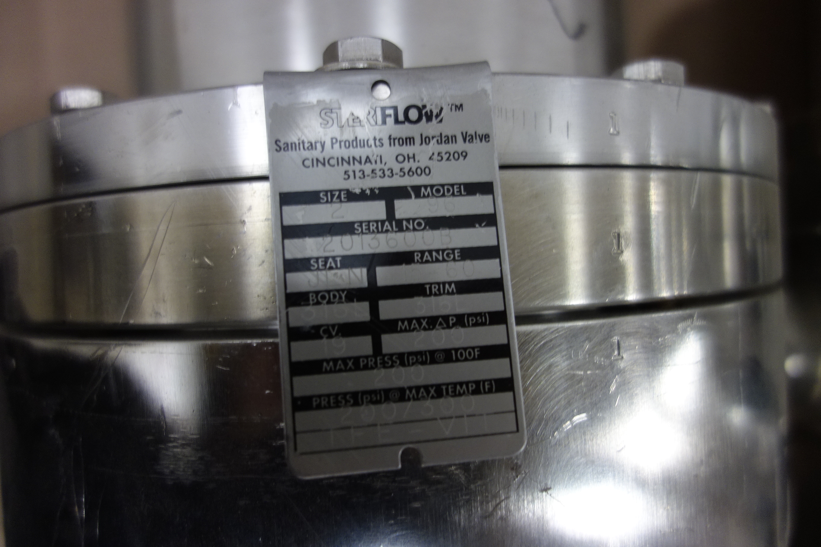 PALLET OF ASSORTED REGULATOR VALVES