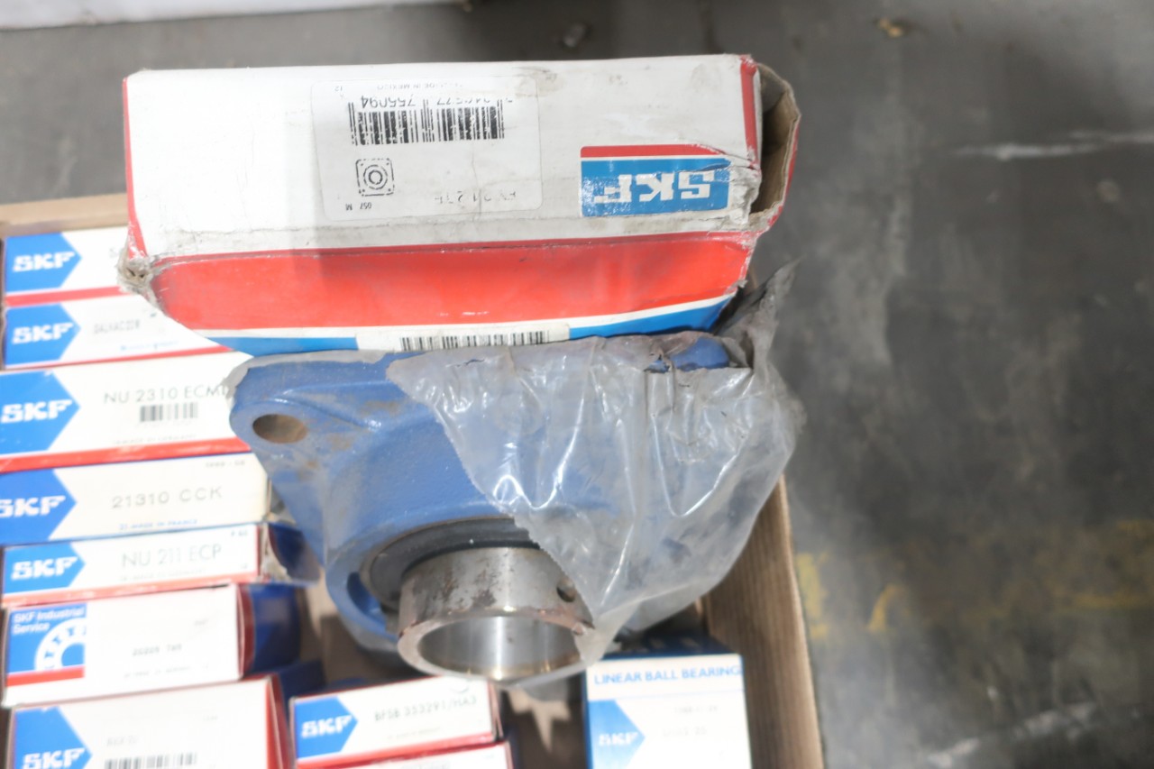 SKU 1074024 - 1 PALLET OF ASSORTED SKF BEARINGS