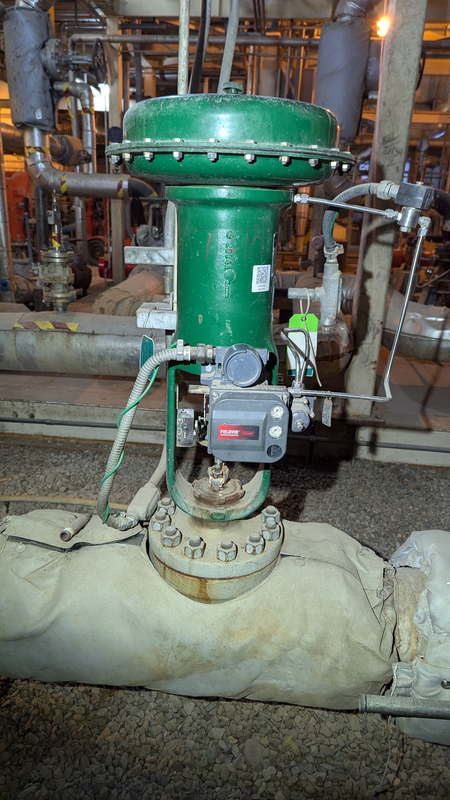 FISHER ET CONTROL VALVE & 667 ACTUATOR ASSEMBLY For Sale | Aucto