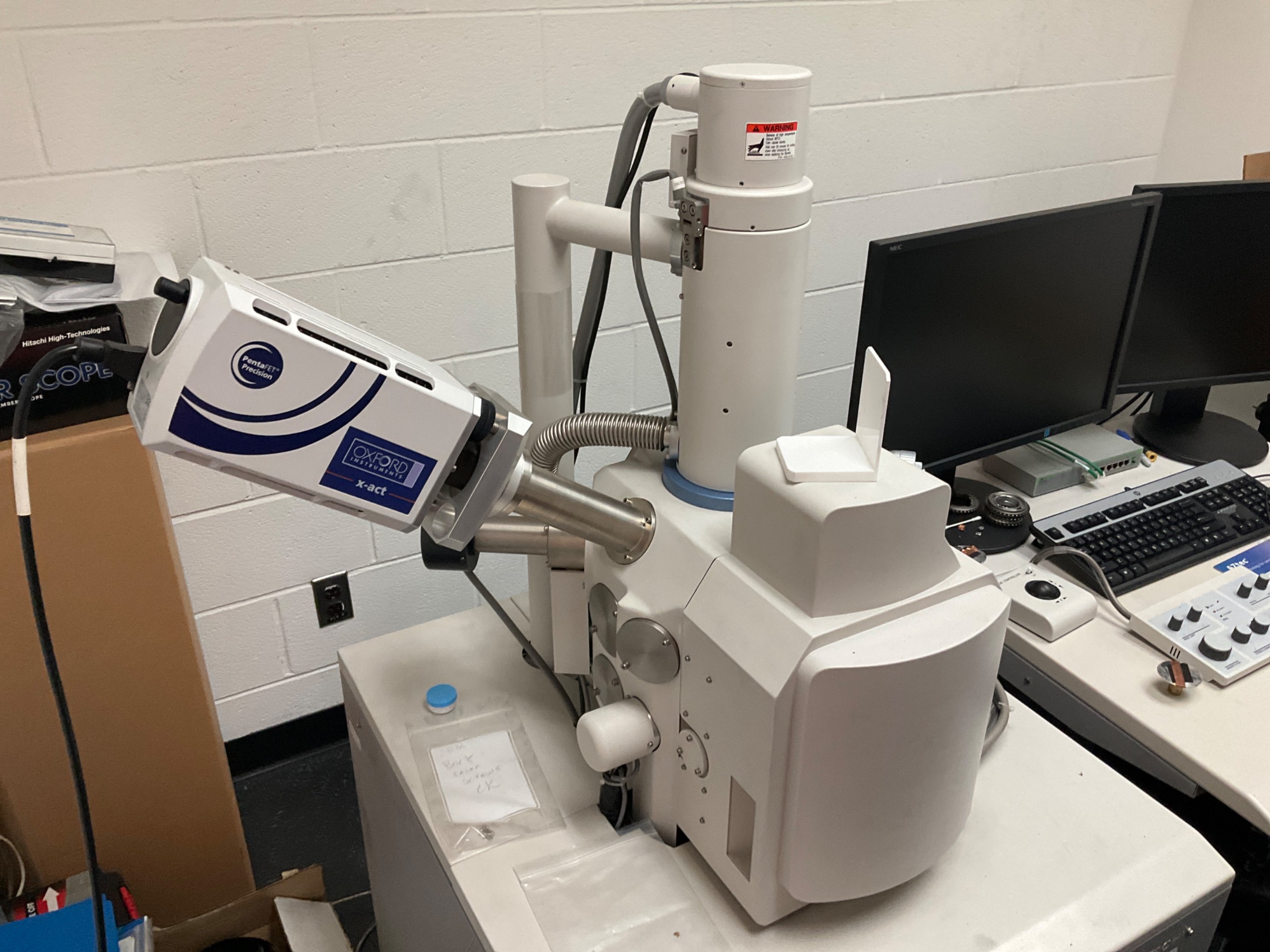 2013 HITACHI S-3400N SCANNING ELECTRON MICROSCOPE For Sale | Aucto
