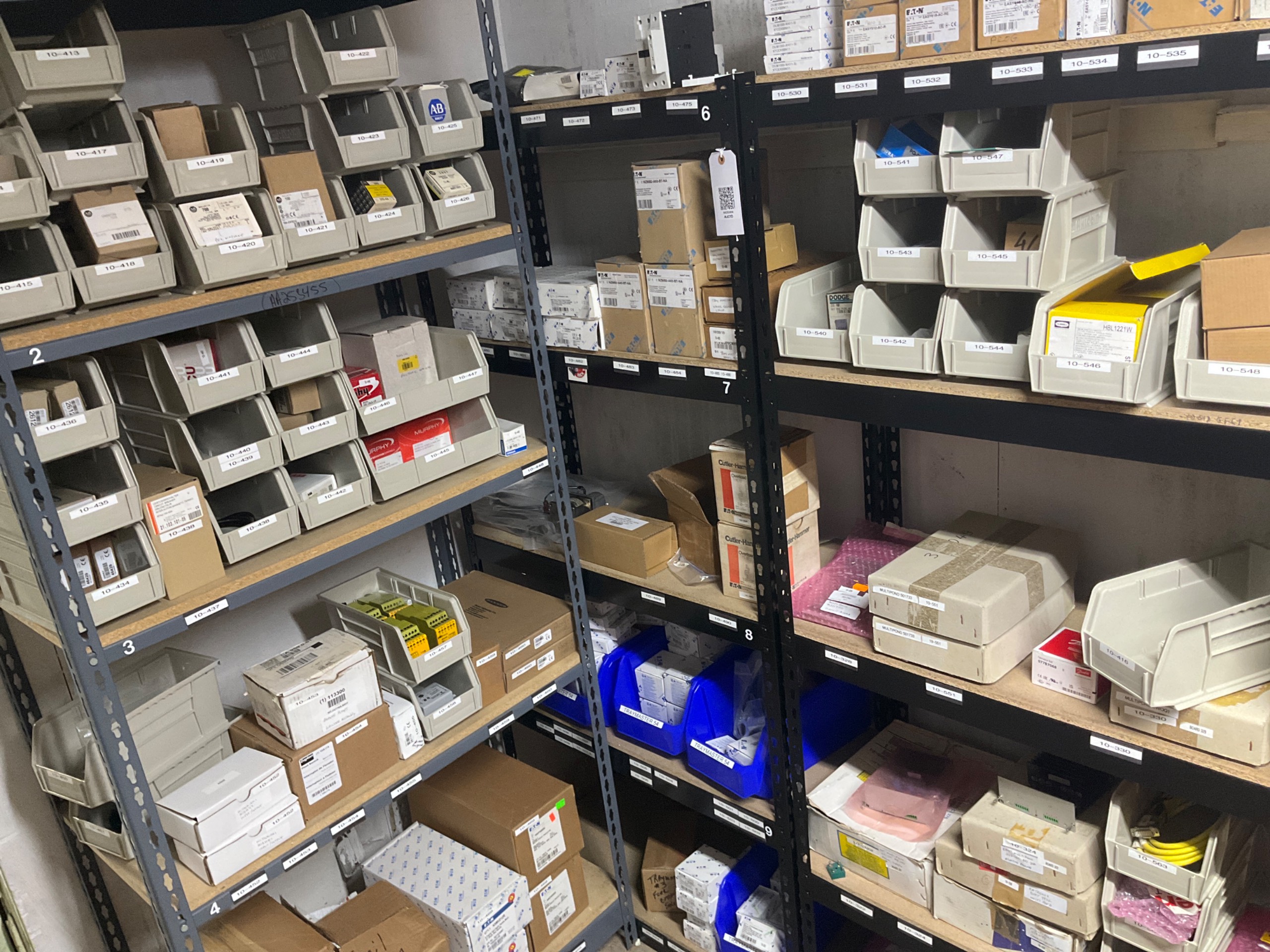 BULK QTY OF AUTOMATION & CONTROLS