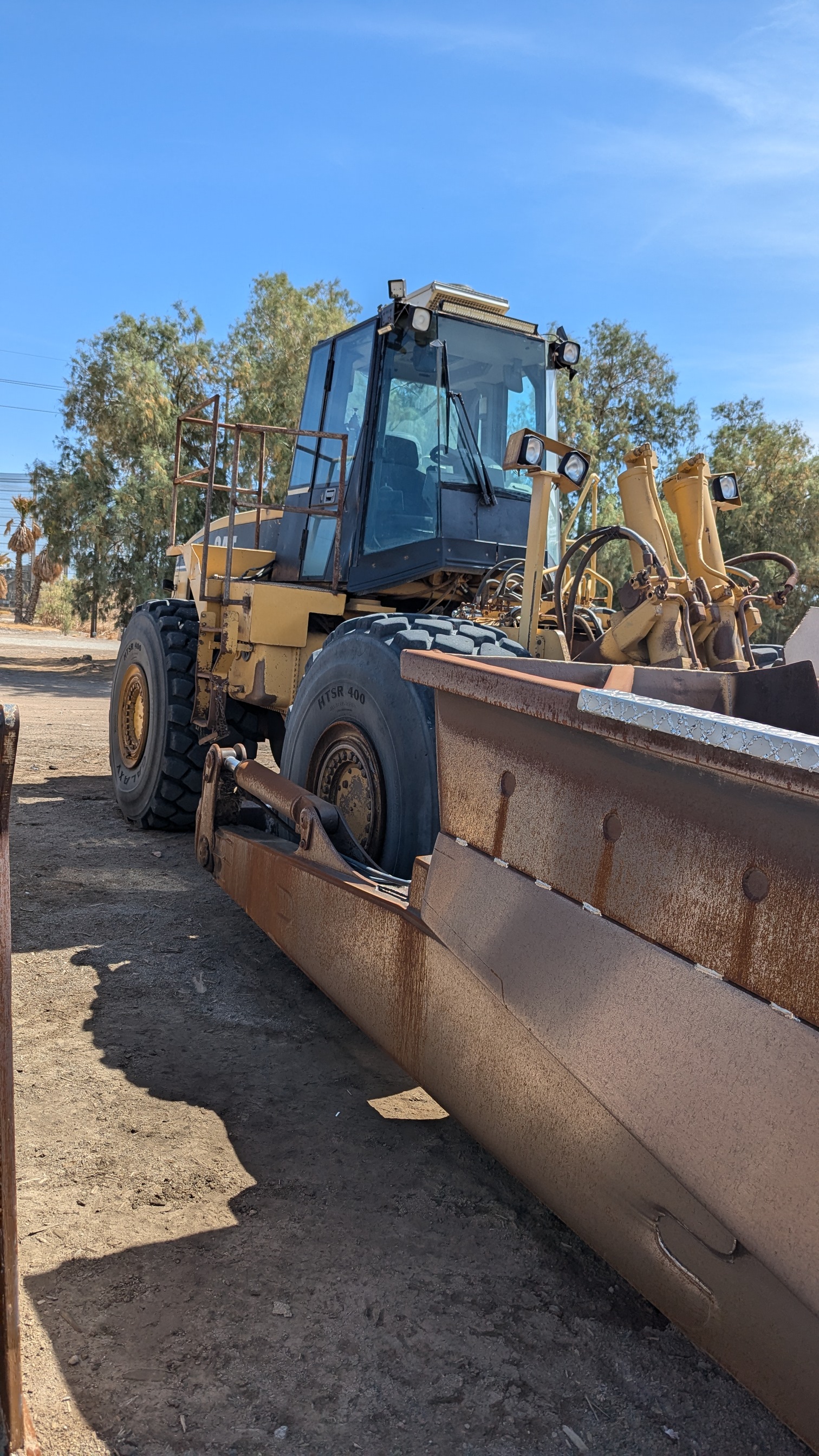 1999 CATERPILLAR 824 GTR WHEEL DOZER WITH 13' CHIP HANDLING BUCKET