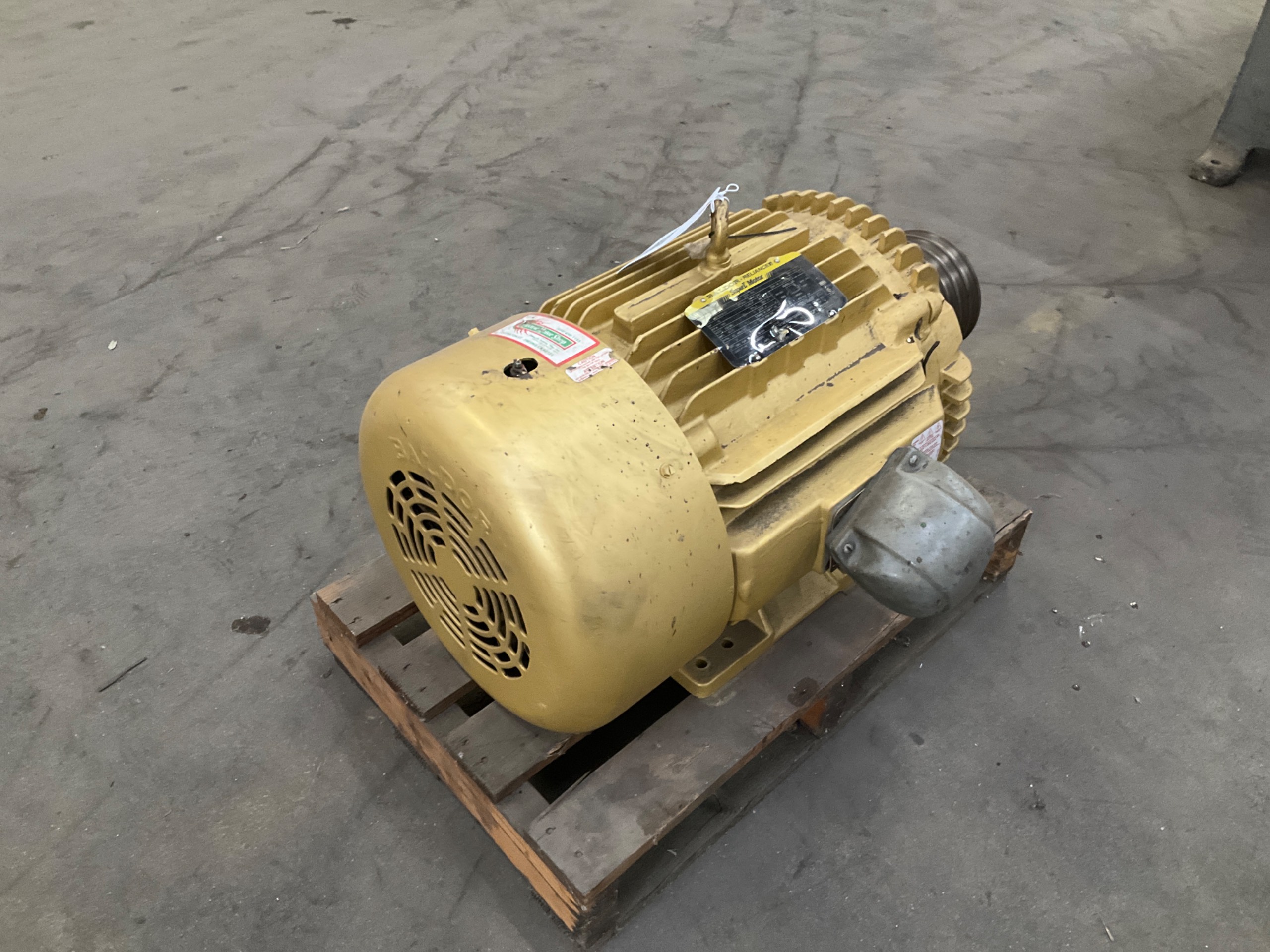 BALDOR RELIANCE EM4100T AC MOTOR