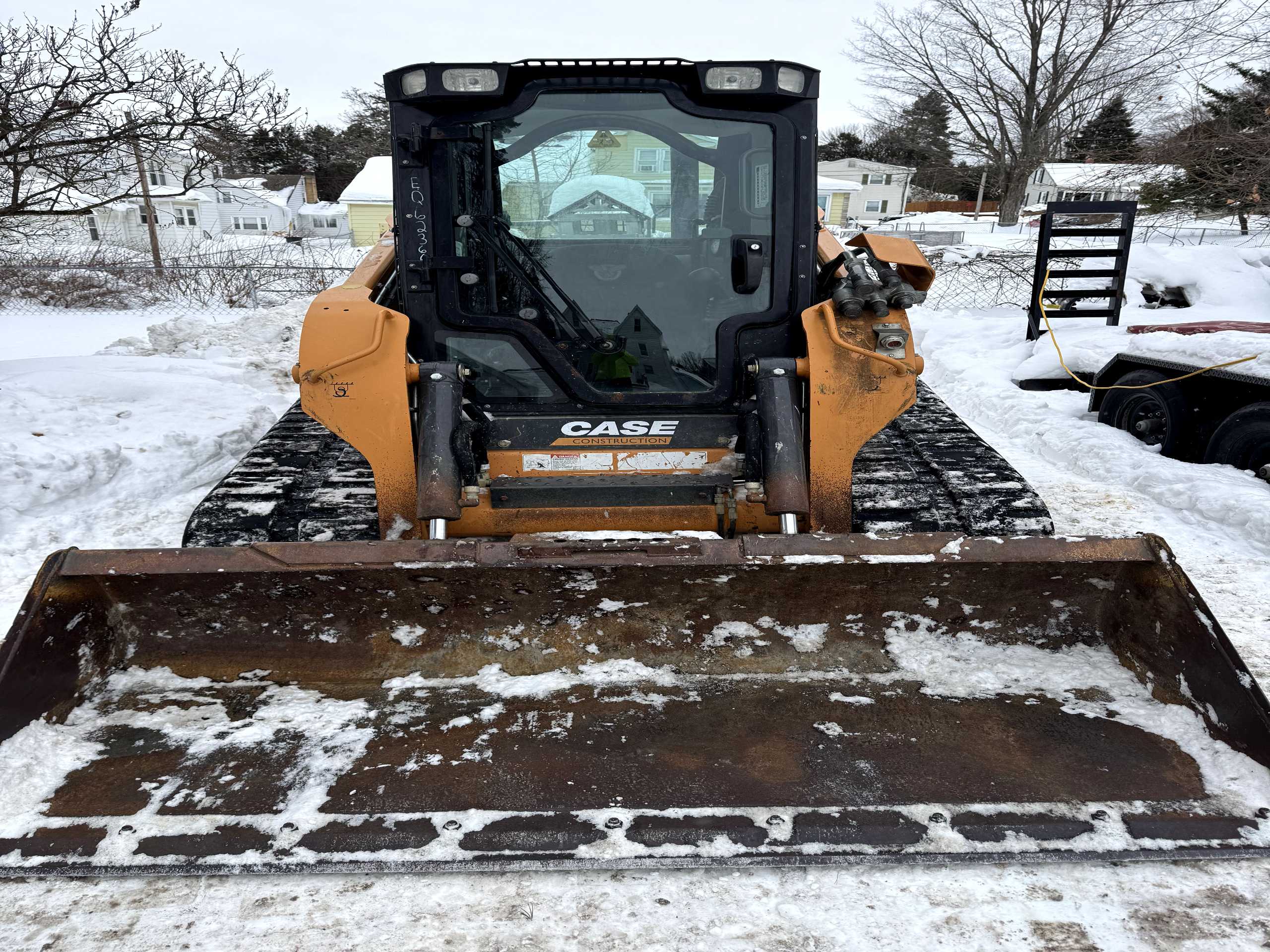 2017 - CASE - TV370 MULTI-TERRAIN LOADER