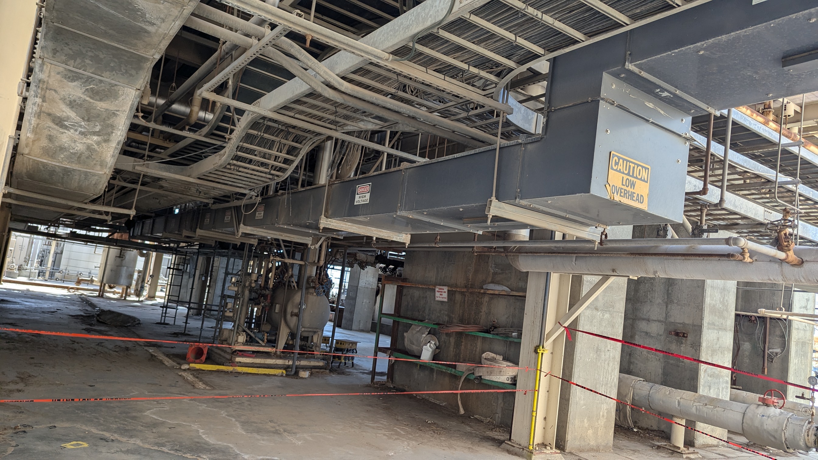 BUS DUCT TRAY FROM ELECTRICAL ROOM TO GENERATOR