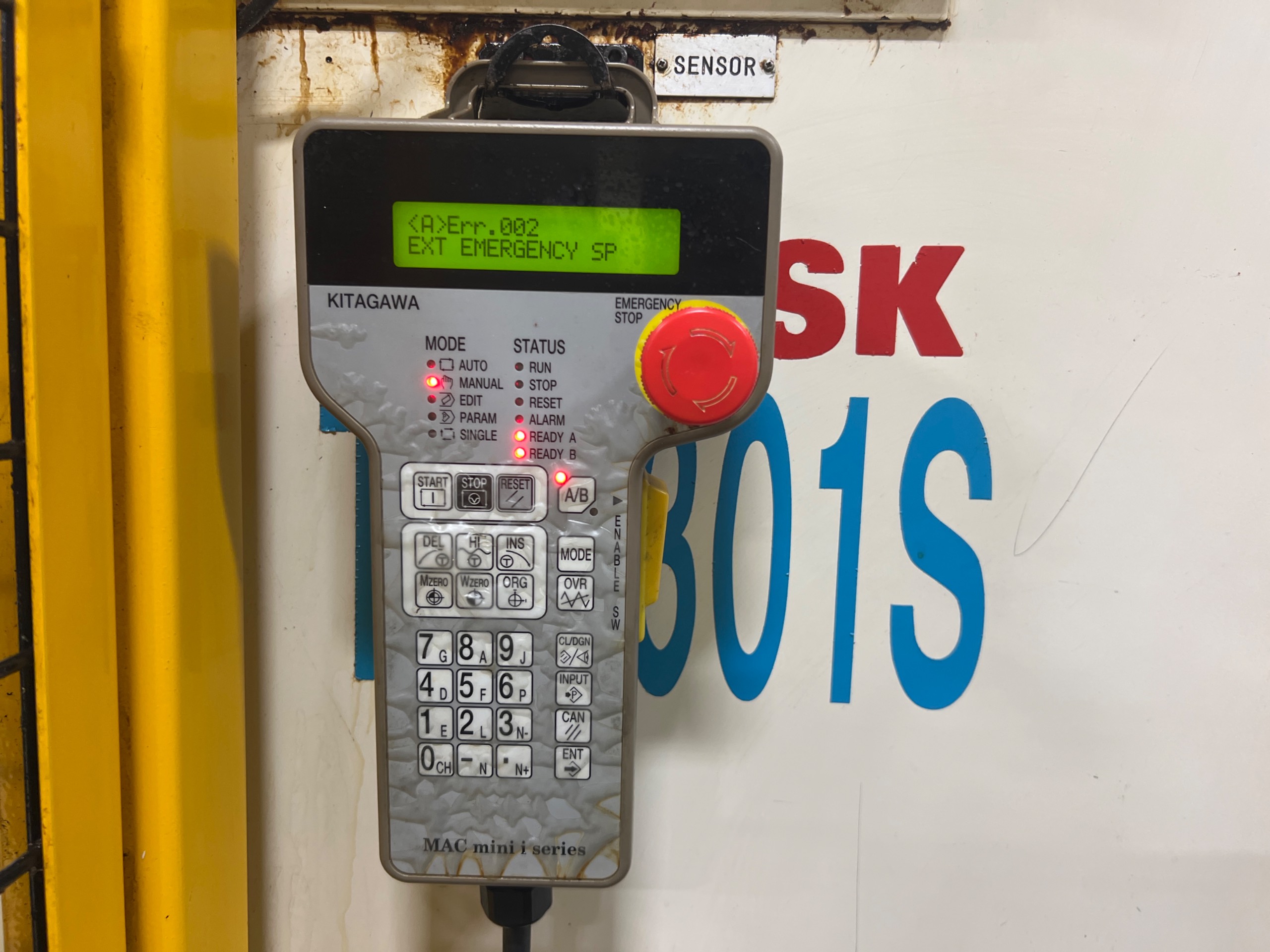 2004 TOYOSK TVT301S VERTICAL MACHINING CENTER For Sale | Aucto