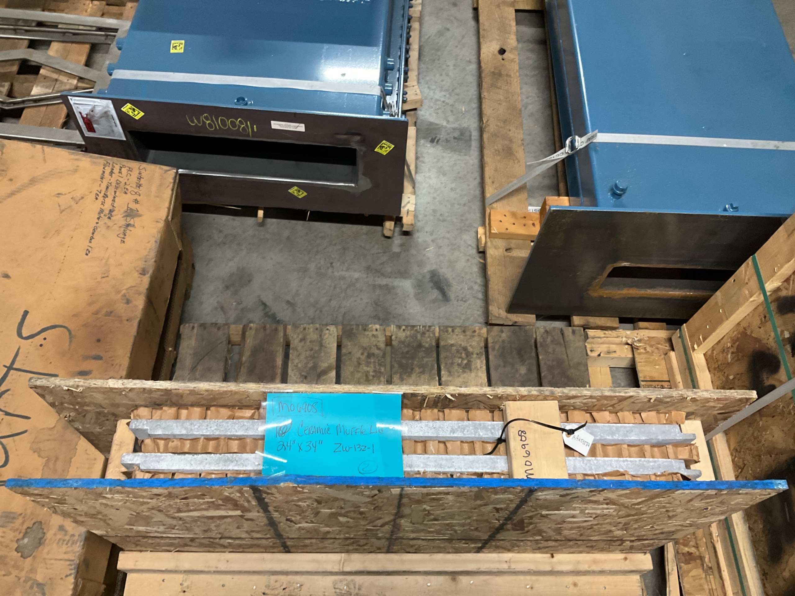 BULK QTY OF FURNACE CERAMIC MUFFLER LID