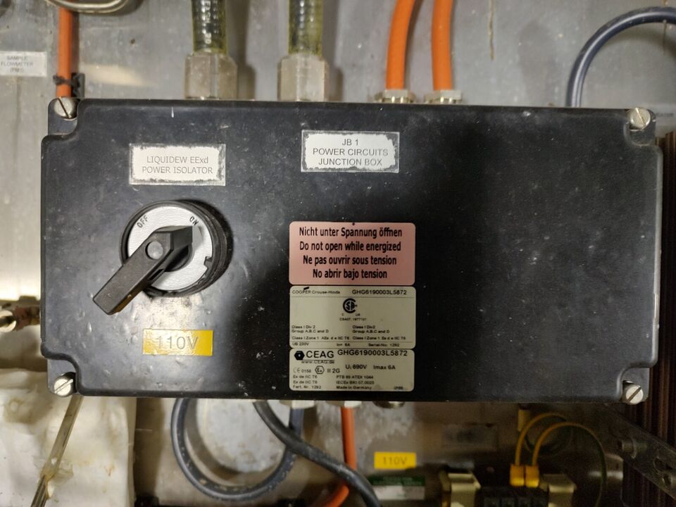 MICHELL LIQUIDEW EEXD LIQUID ANALYZER For Sale | Aucto