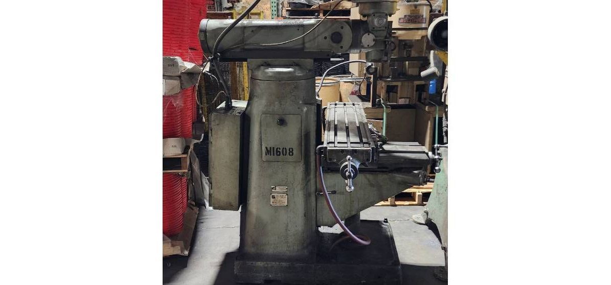 SUMMIT V-244 VERTICAL MILLING MACHINE