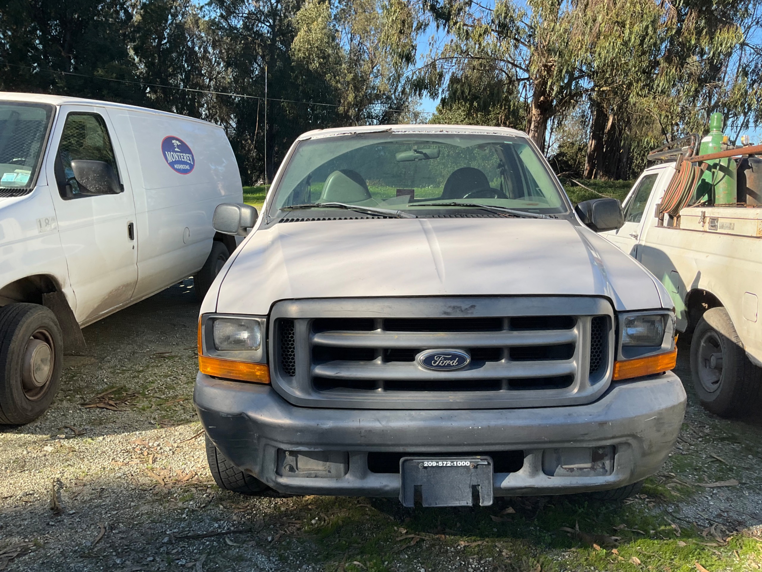 1998 FORD F-250 PICKUP TRUCK