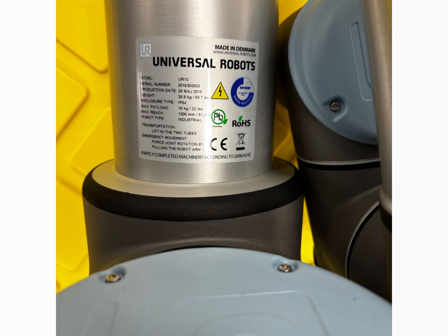 2015 UNIVERSAL ROBOT UR10 ROBOT & CONTROLLER ASSEMBLY