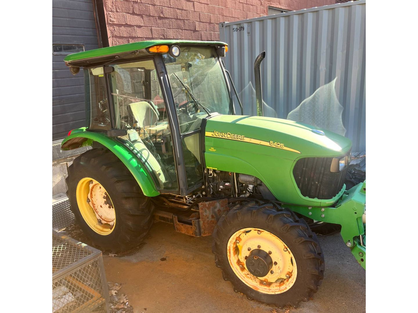 2006 JOHN DEERE 5425 TRACTOR