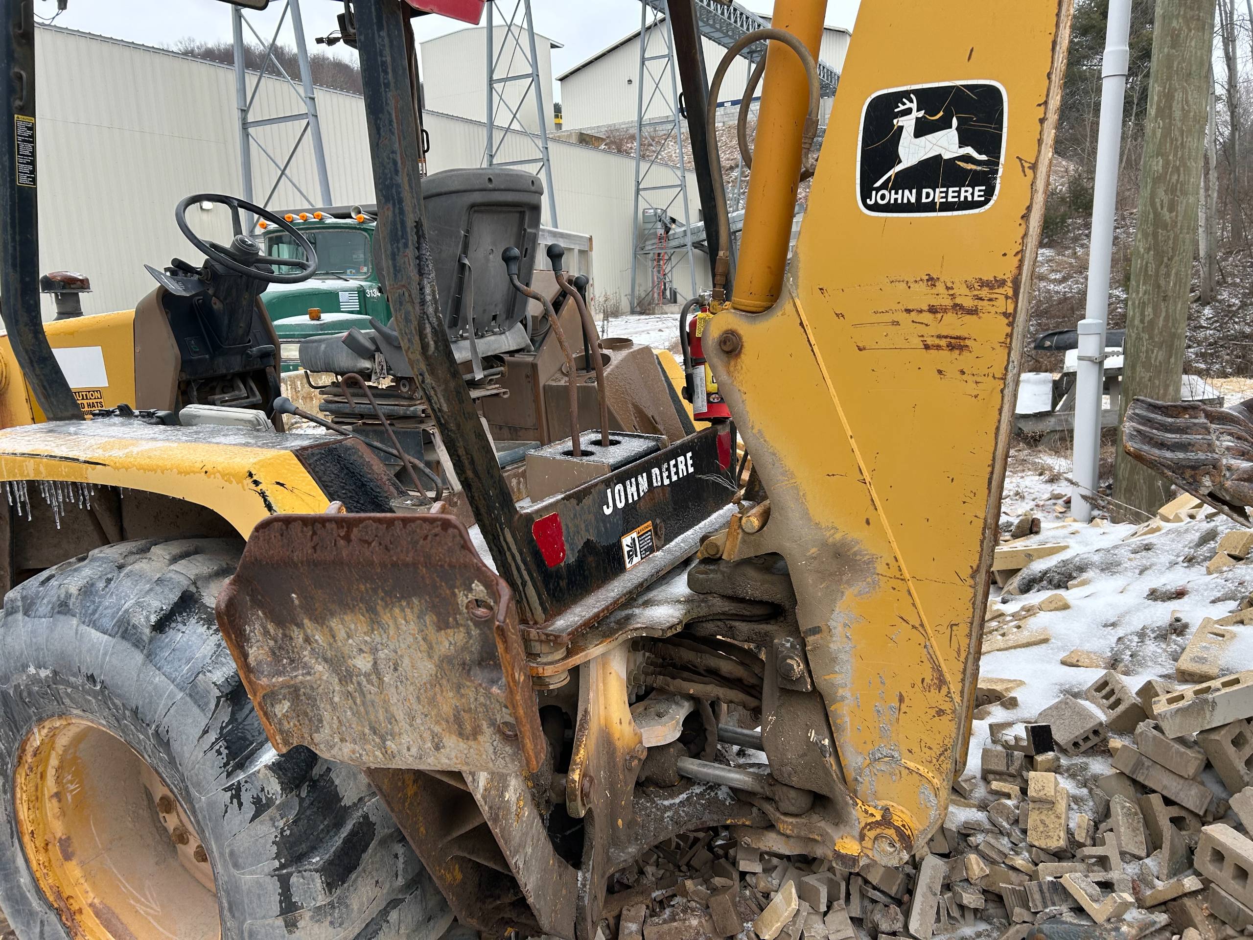 JOHN DEERE 300D BACKHOE