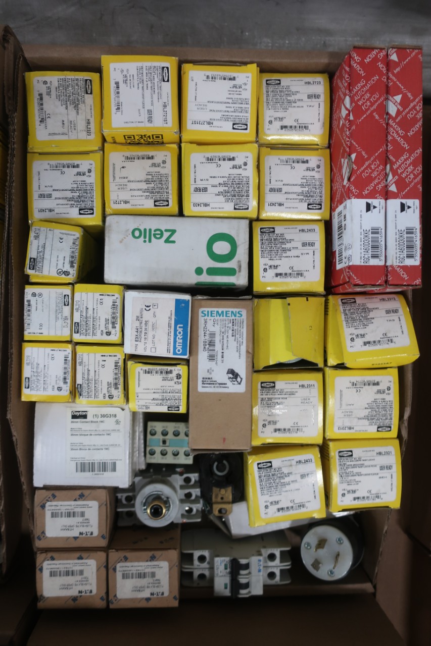 SKU 1067391 - 2 PALLETS OF ASSORTED ELECTRICAL COMPONENTS