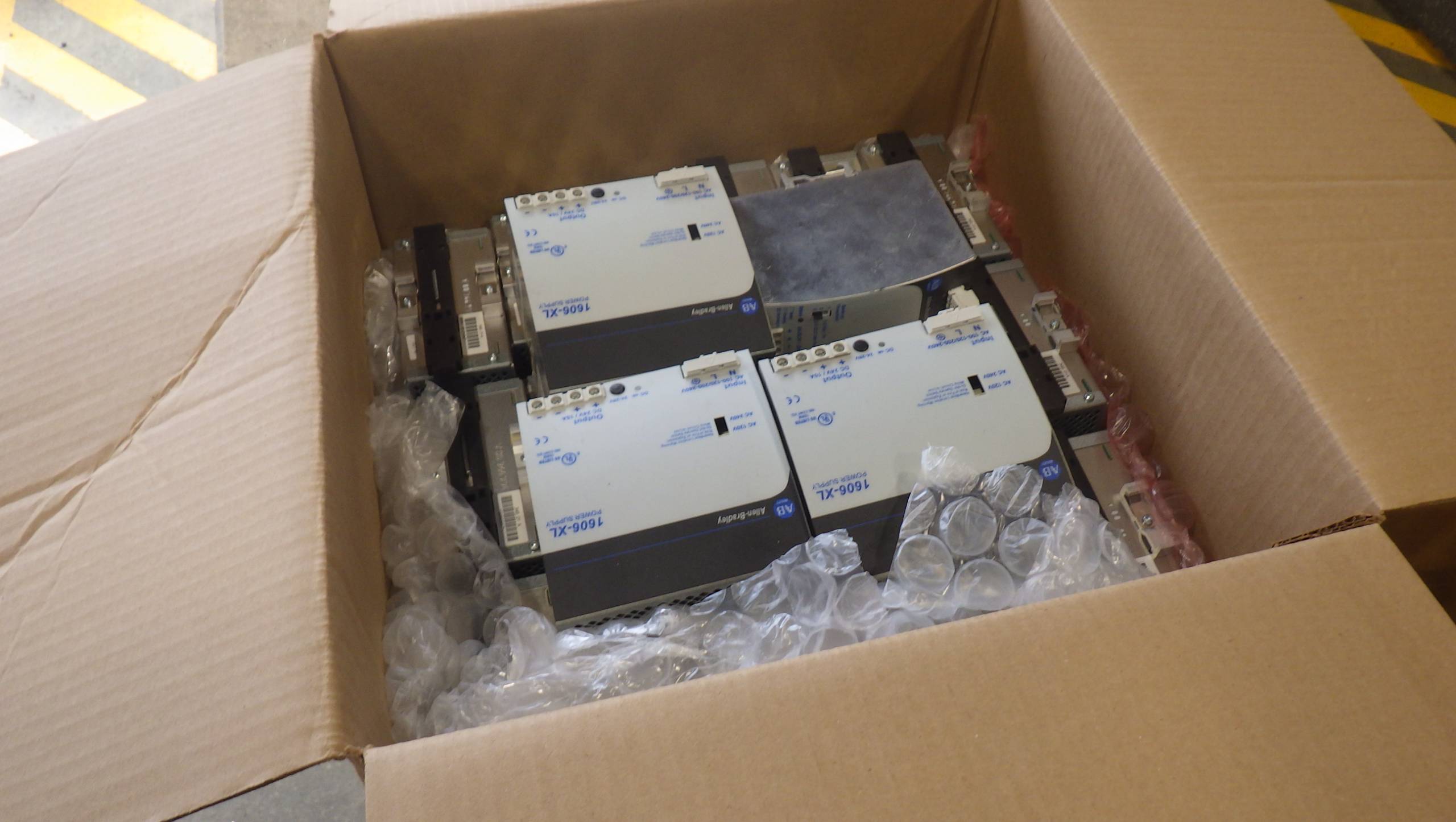 QTY 40: PLC & DCS MODULES