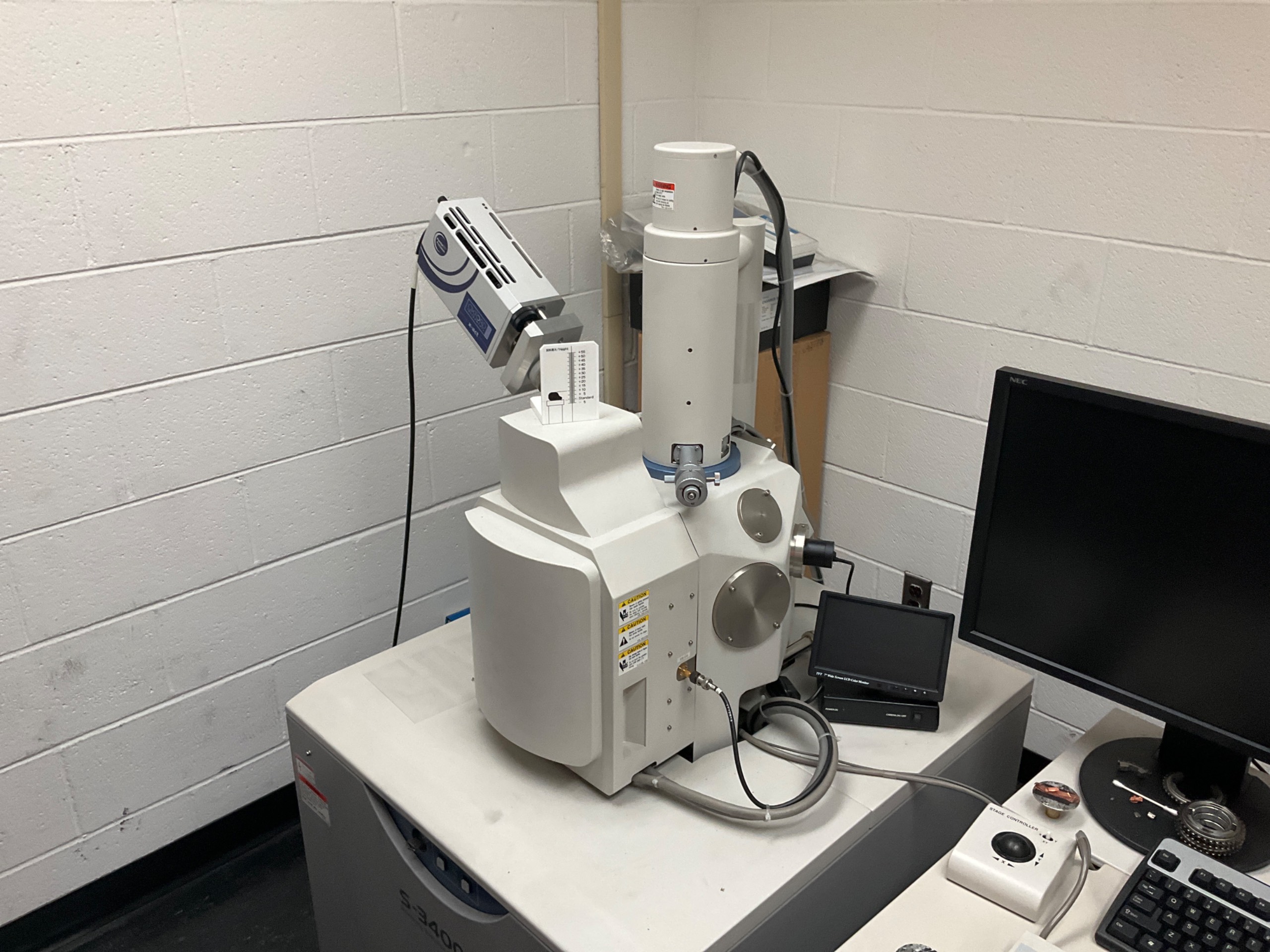 2013 HITACHI S-3400N SCANNING ELECTRON MICROSCOPE For Sale | Aucto