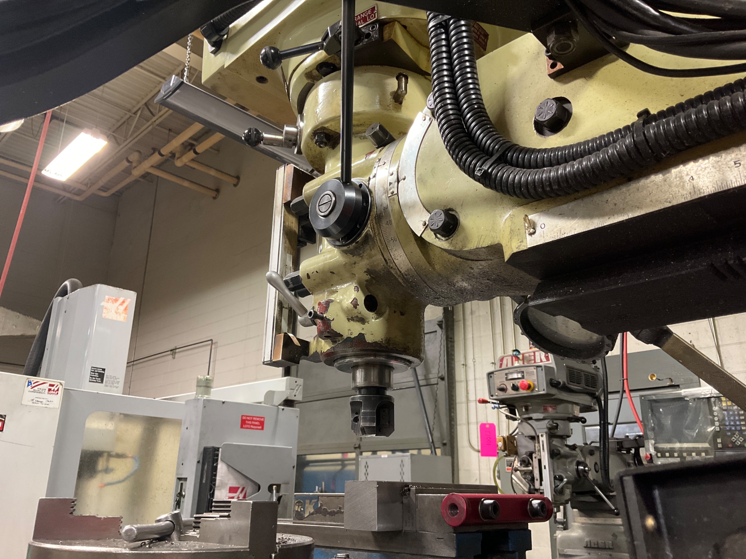 2004 ACER EVS-3VKH VERTICAL MILLING MACHINE