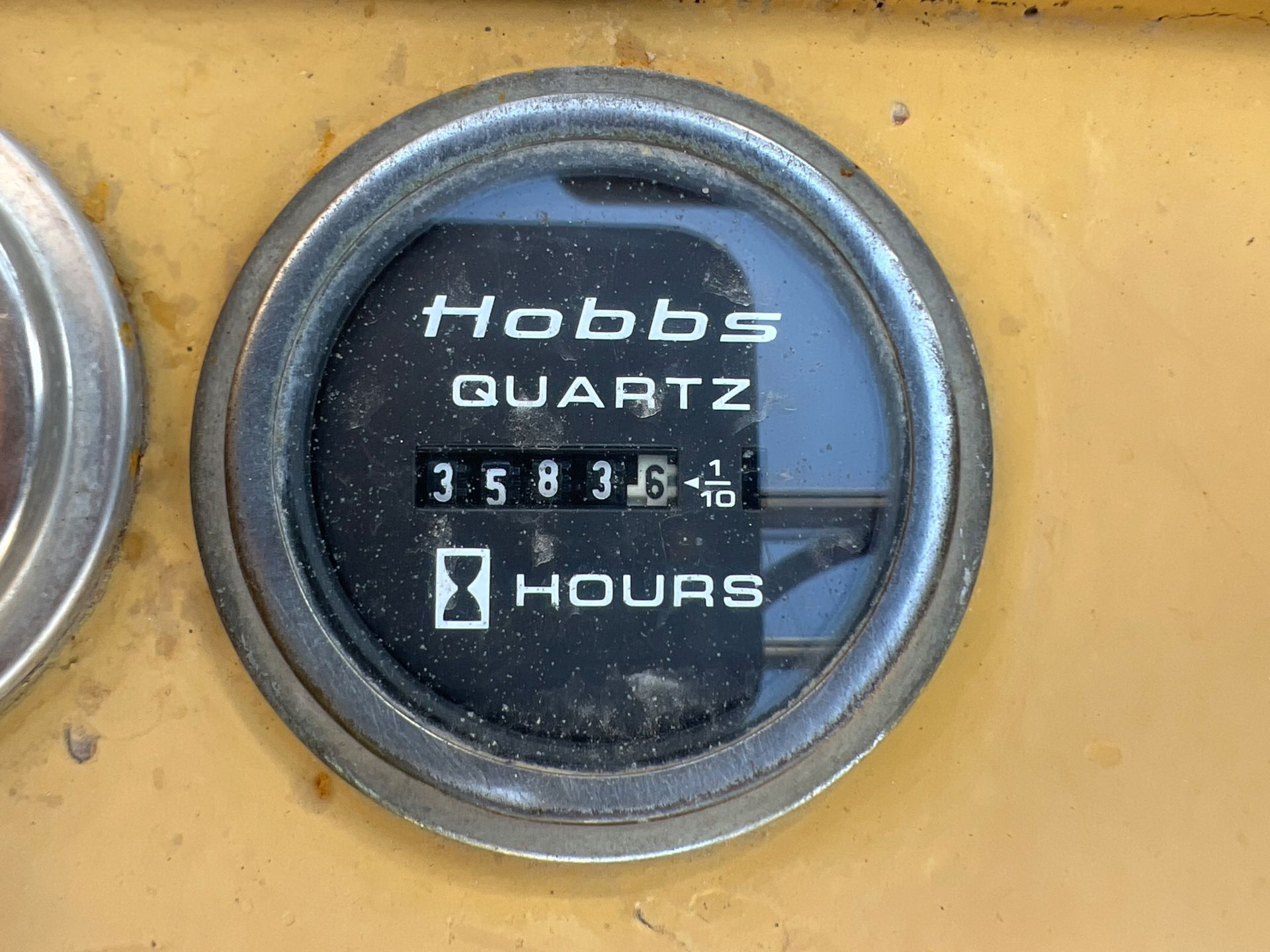 CATERPILLAR T70D SIT-DOWN FORKLIFT